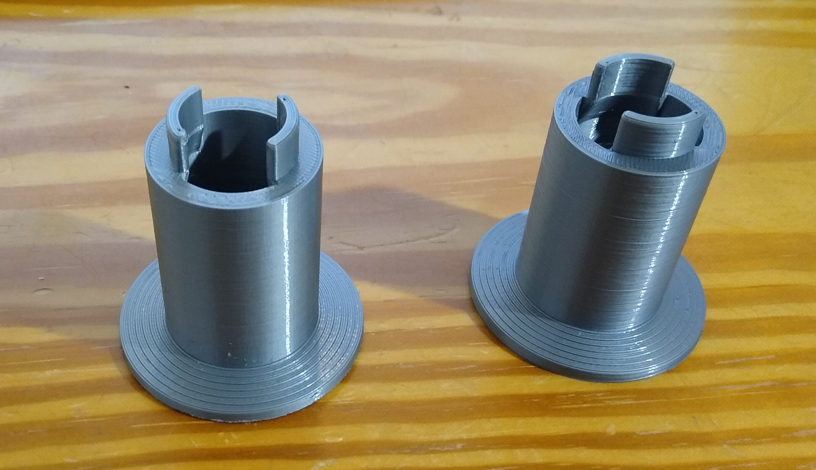 Improved filament roller + stand (FreeCAD) by NUeB | Download free STL ...