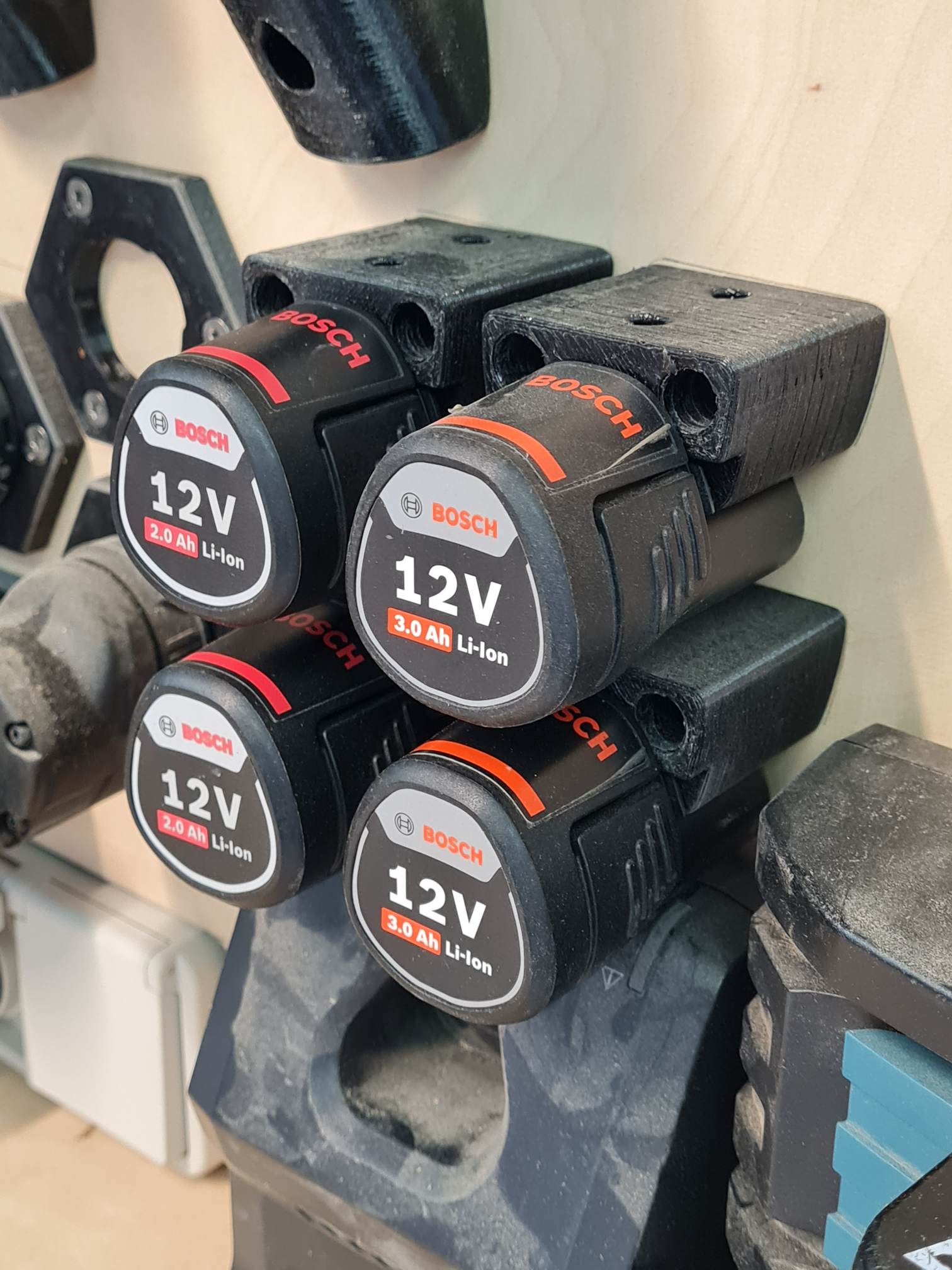 Bosch-12V_Battery-holder by Peter Serup | Download free STL model ...