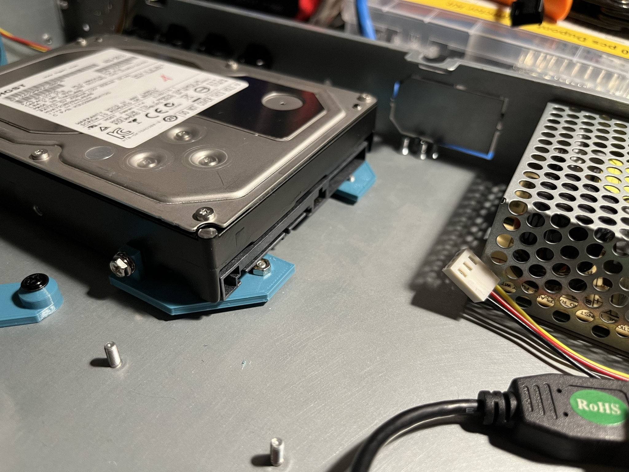 APU rackmount case 3.5" HDD mount by PietDeVries | Download free STL ...