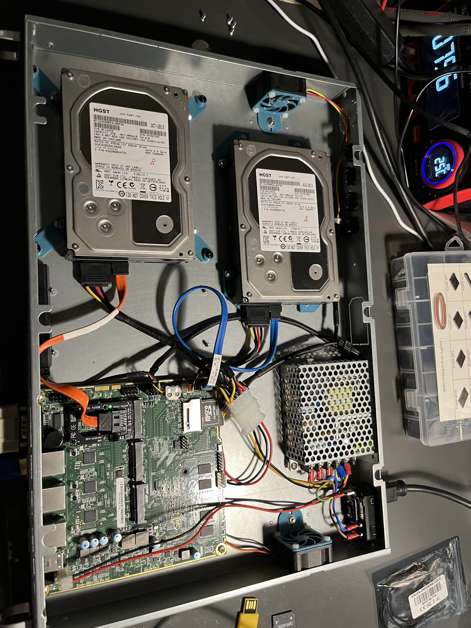 APU rackmount case 3.5" HDD mount by PietDeVries | Download free STL ...