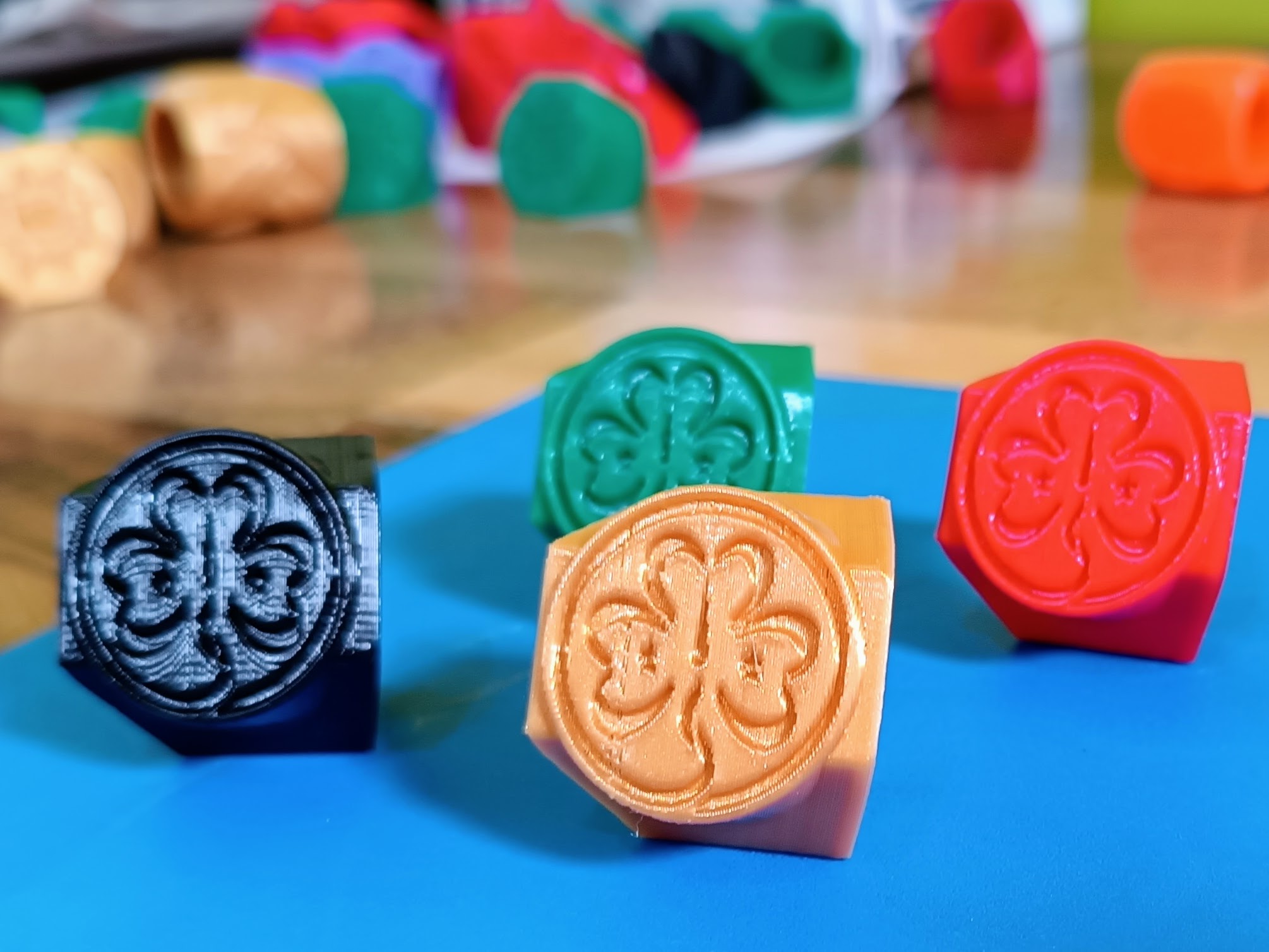 Wagggs woggle Scarf Ring neckerchief - Pasapañuelos o canuto de Guias ...