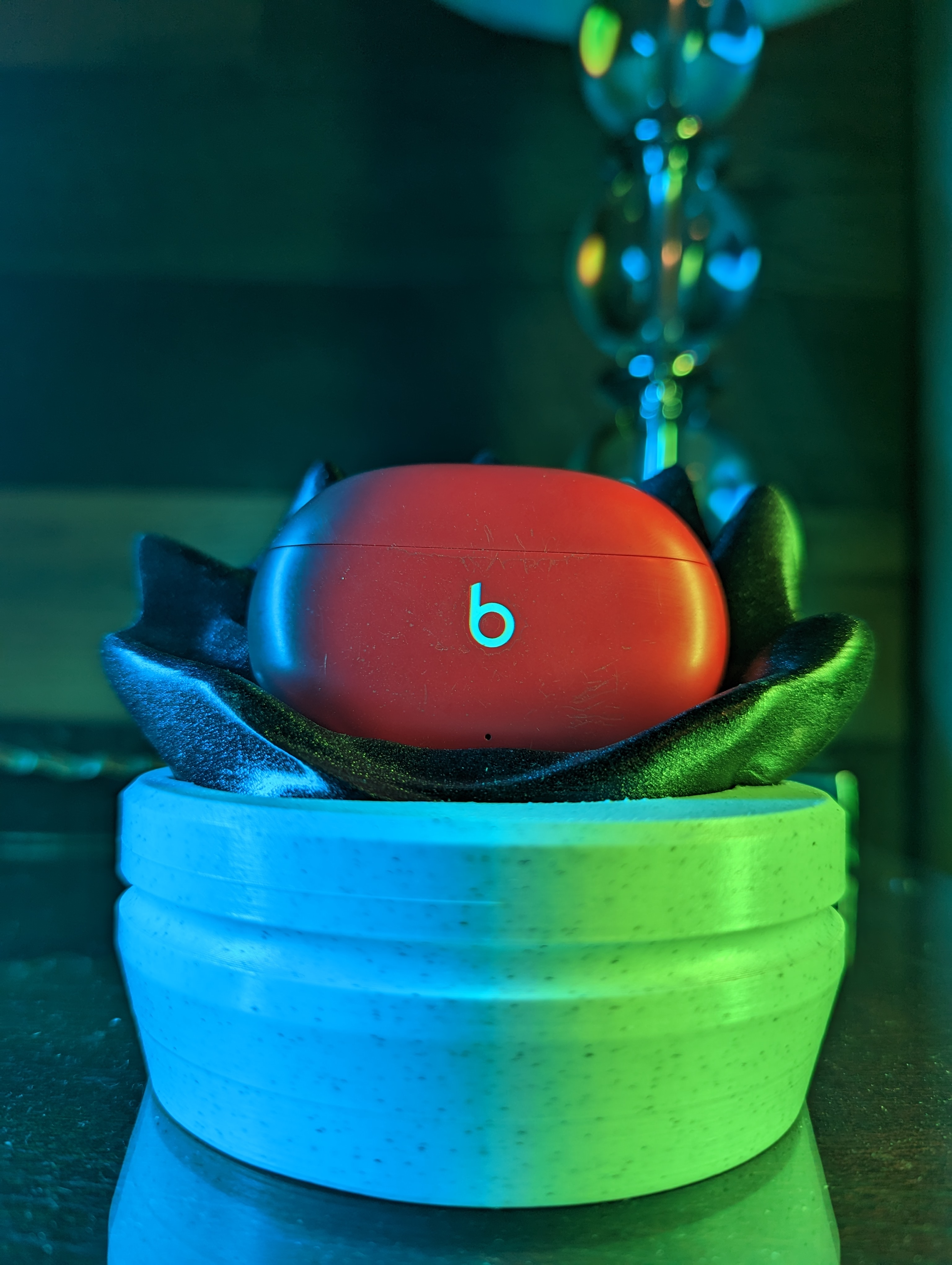 Beats Studio Buds Dock by RWBDesigns | Printables Store