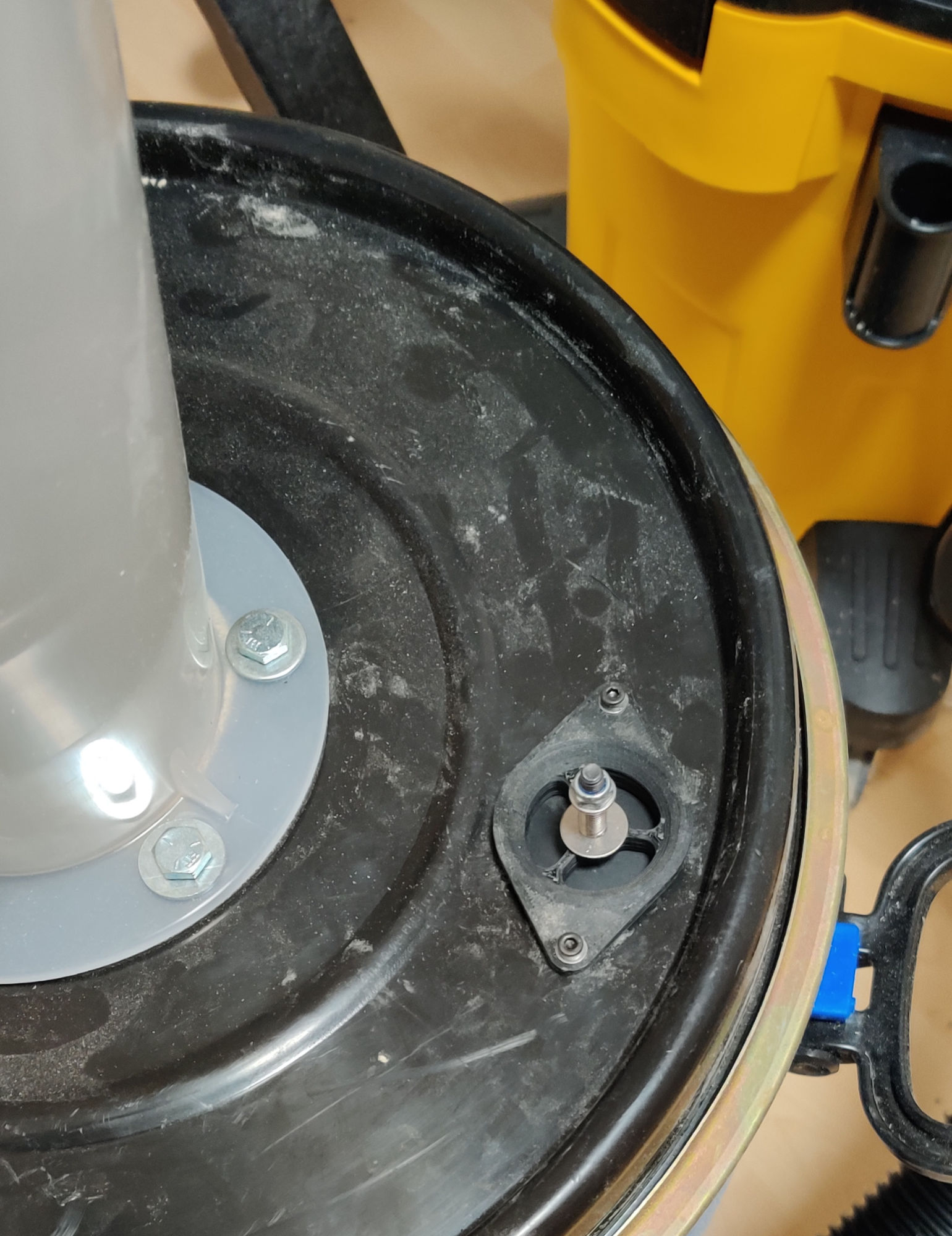 Vacuum Anti-Crush Valve for Cyclone Dust Collector by Bluetopia ...