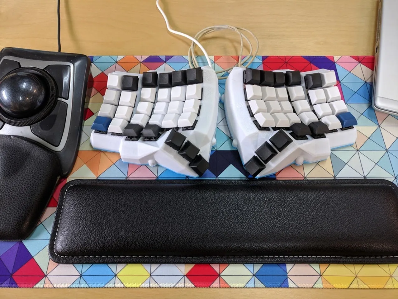 Mini Thumb Dactyl Keyboard by aleung | Download free STL model ...