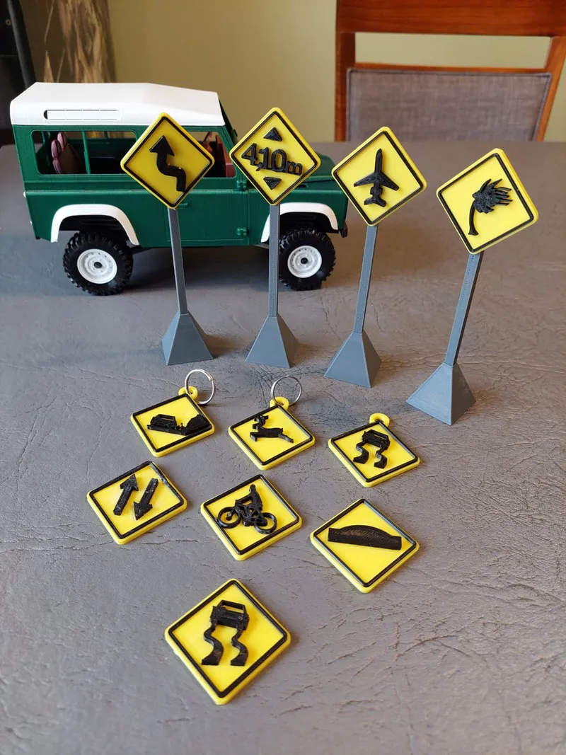 Traffic Signs (for scale models and key ring) - Set of 38 Preventive ...