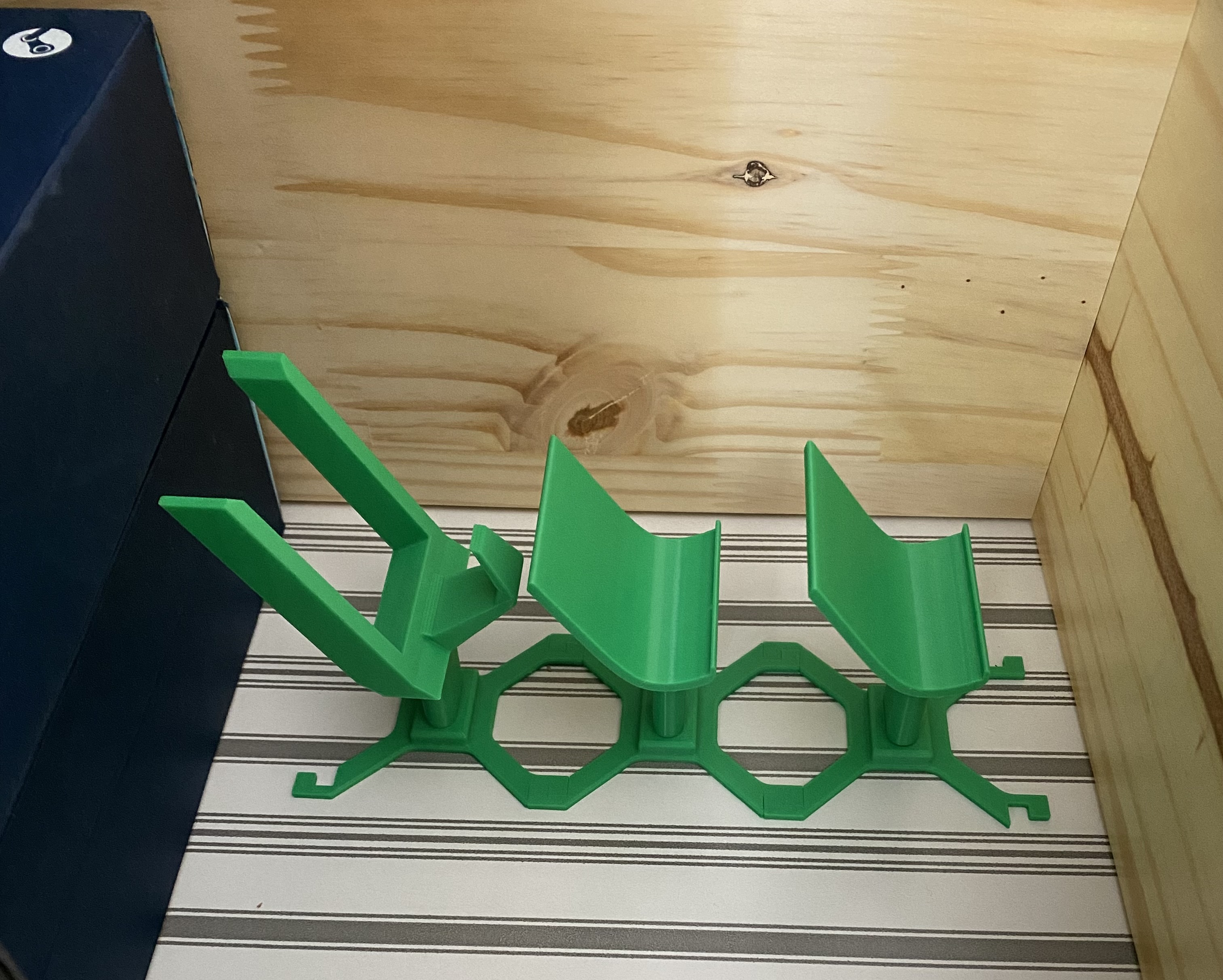 Modular Xbox Controller Stand by ResponsibleCrash | Download free STL ...