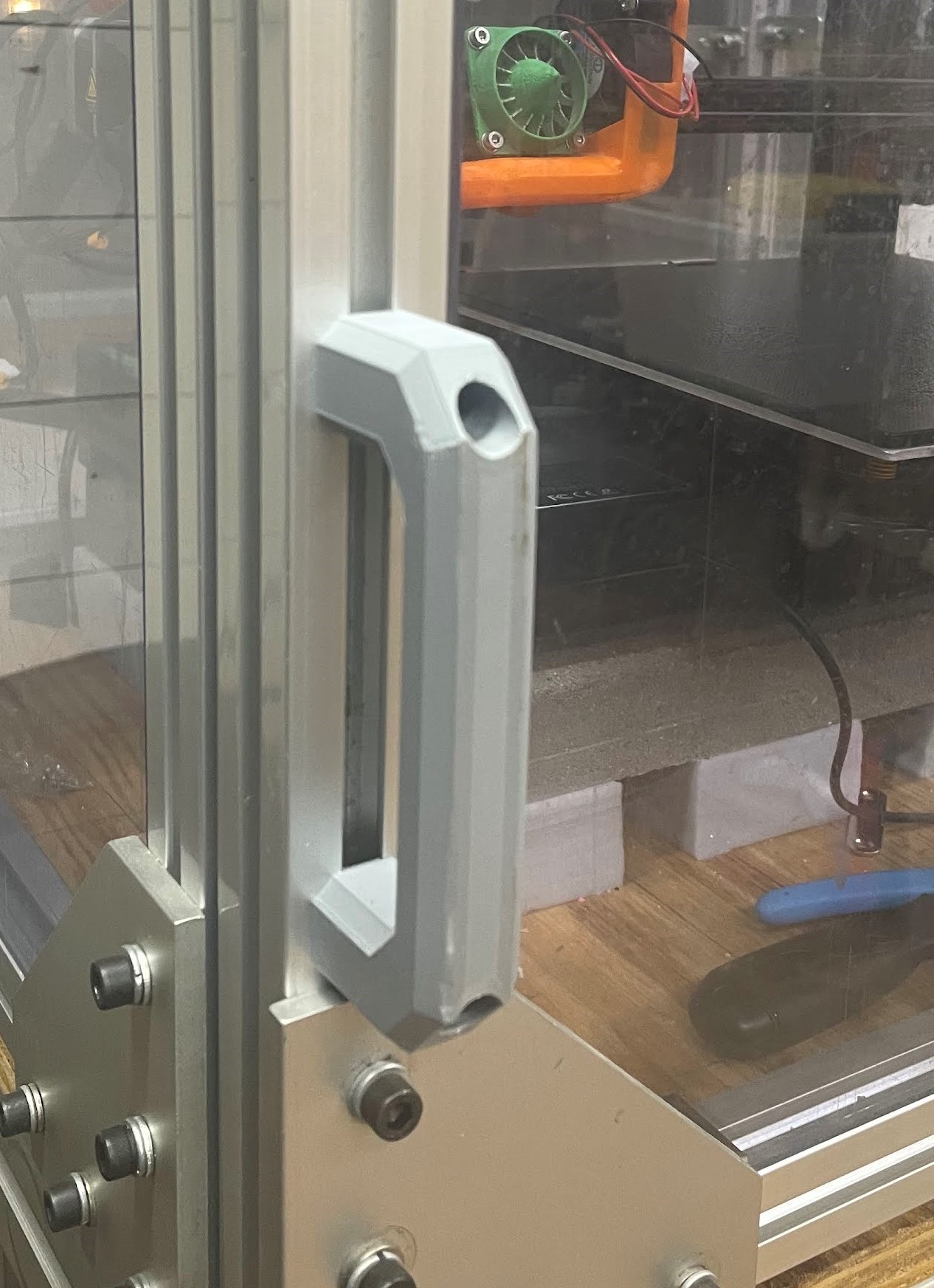 Door handle for 30mm extrusion by Douglas Hale | Download free STL ...