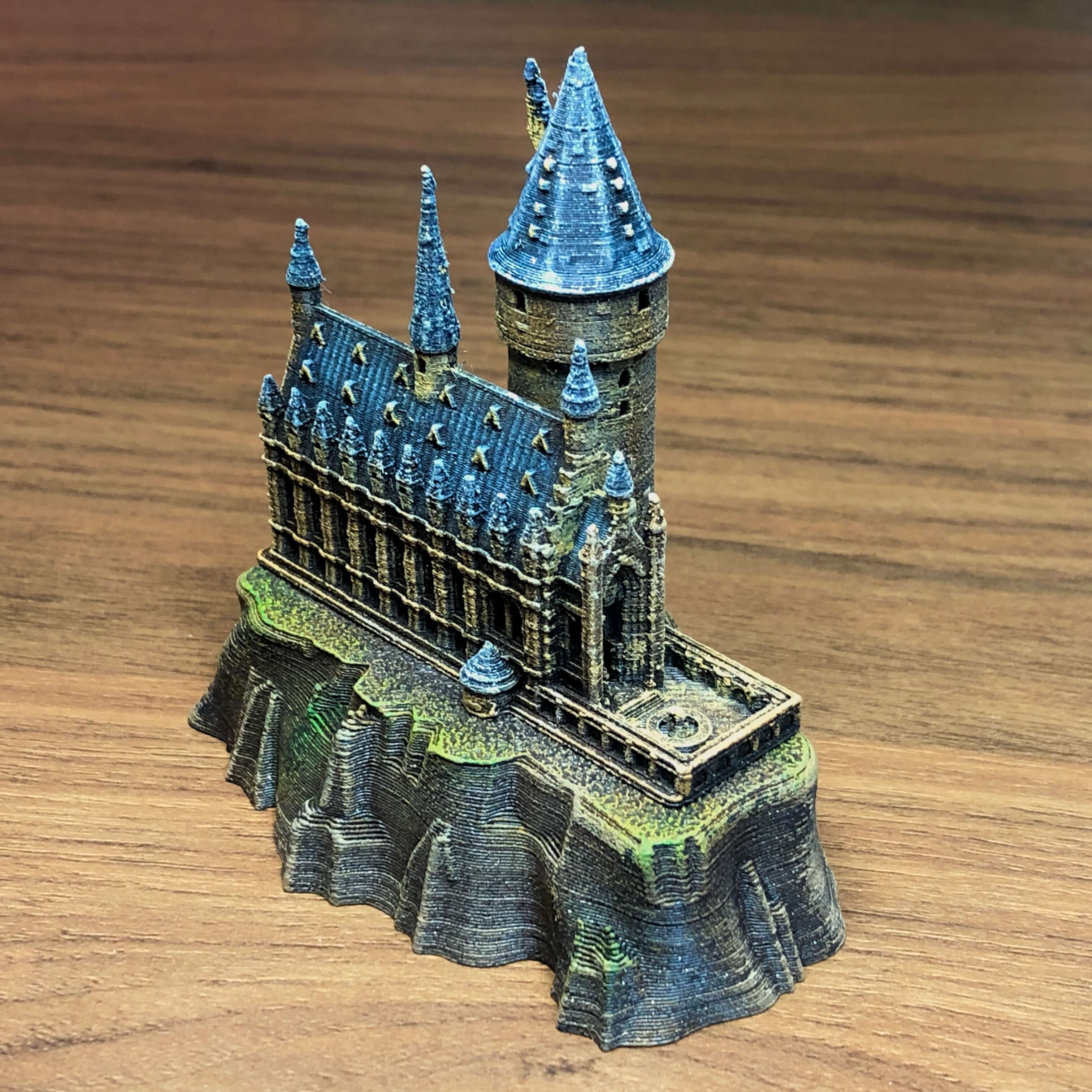 Hogwarts Castle Lamp - Harry Potter by MiniWorld3D | Download free STL ...
