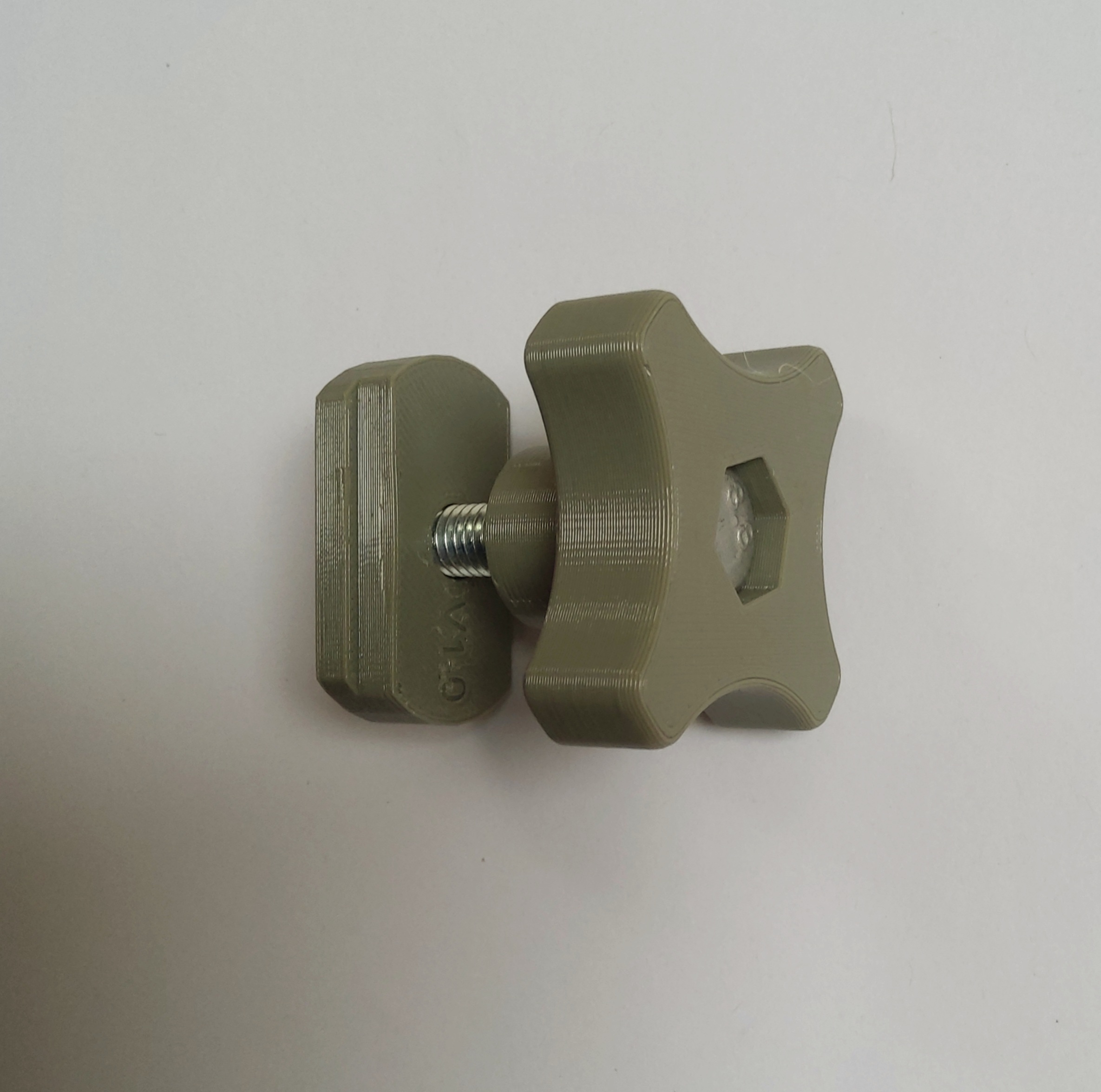 Feather Board for DeWalt Table Saw 7491 & 7492 by Michel | Download ...