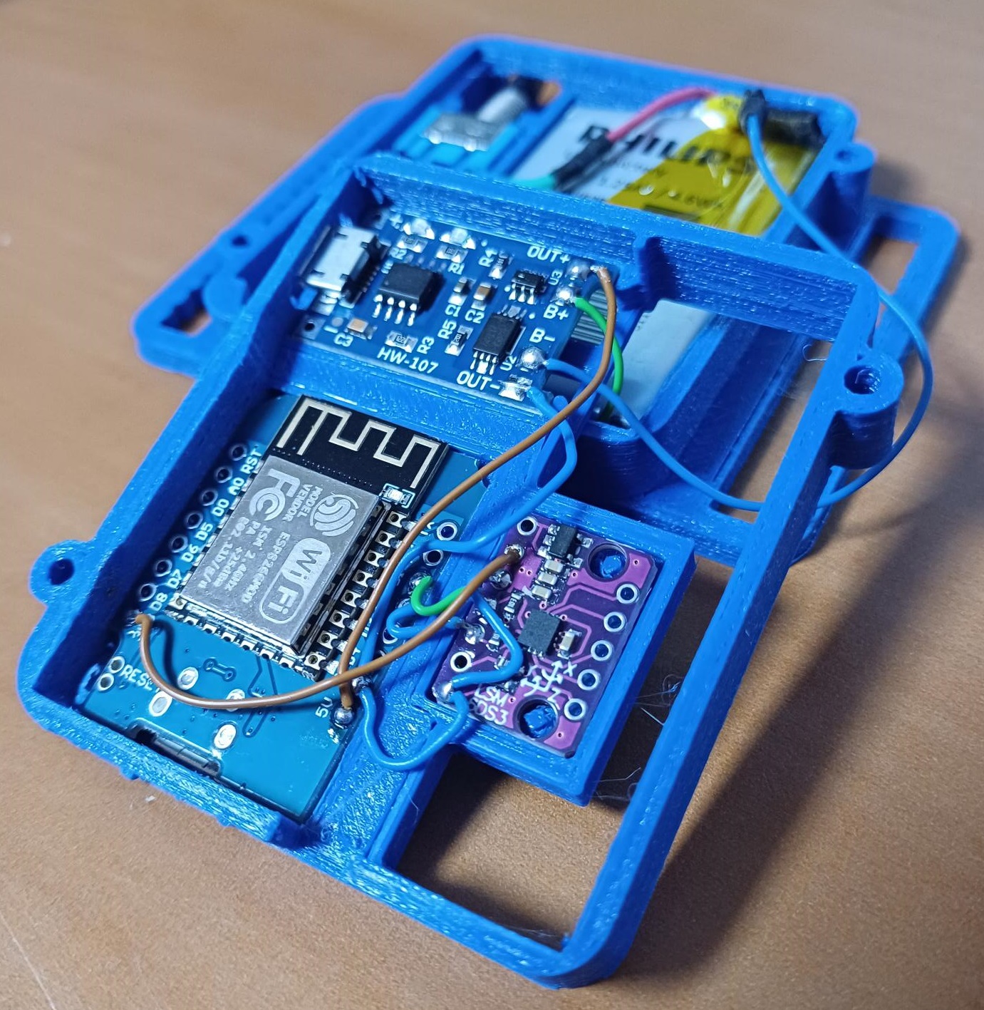 Mid part ESP8266 MINI Wemos D1 by Smoke | Download free STL model ...