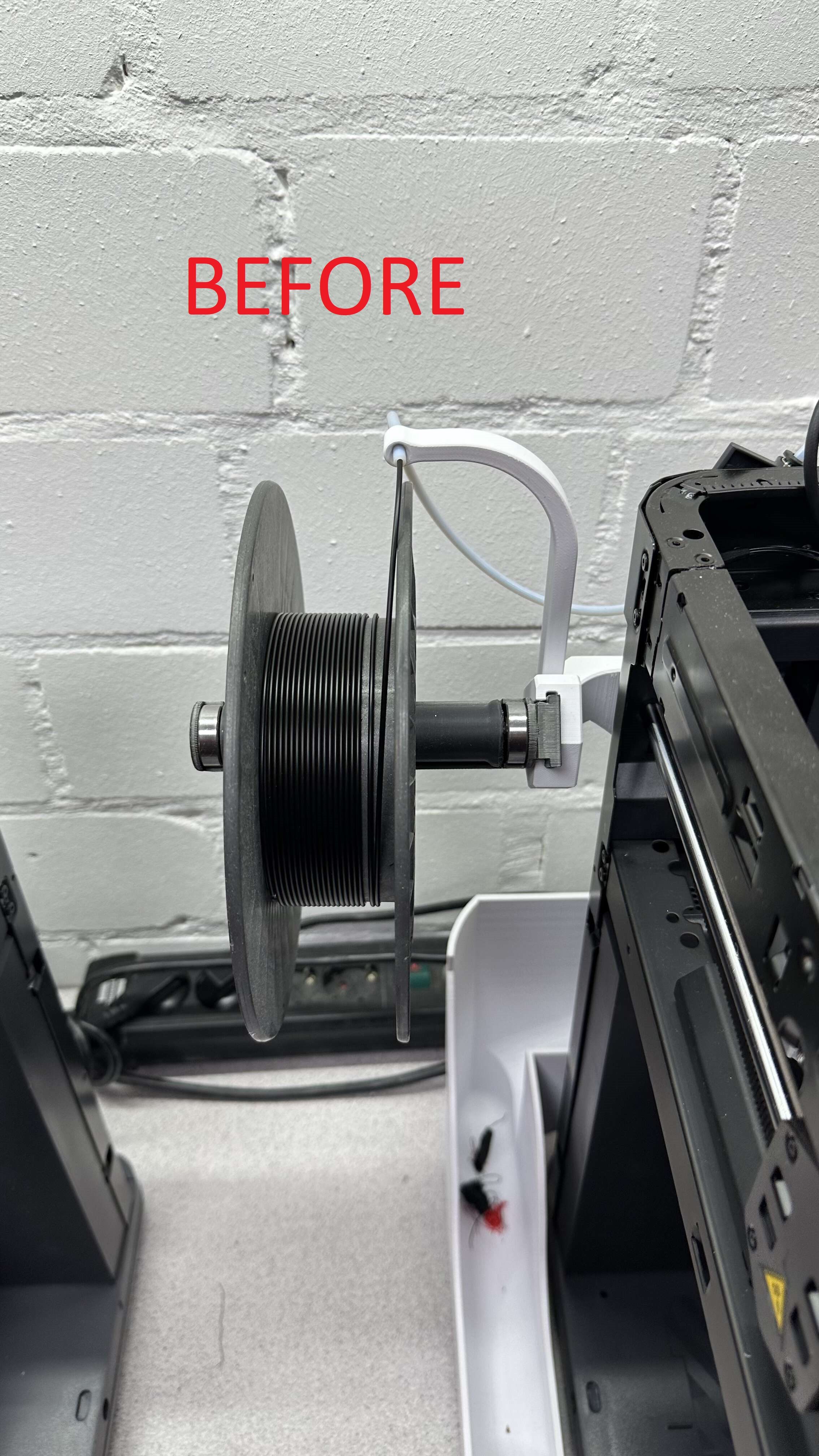 Better filament guide for Filler (use with V2 Bambu Side Spool Holder ...