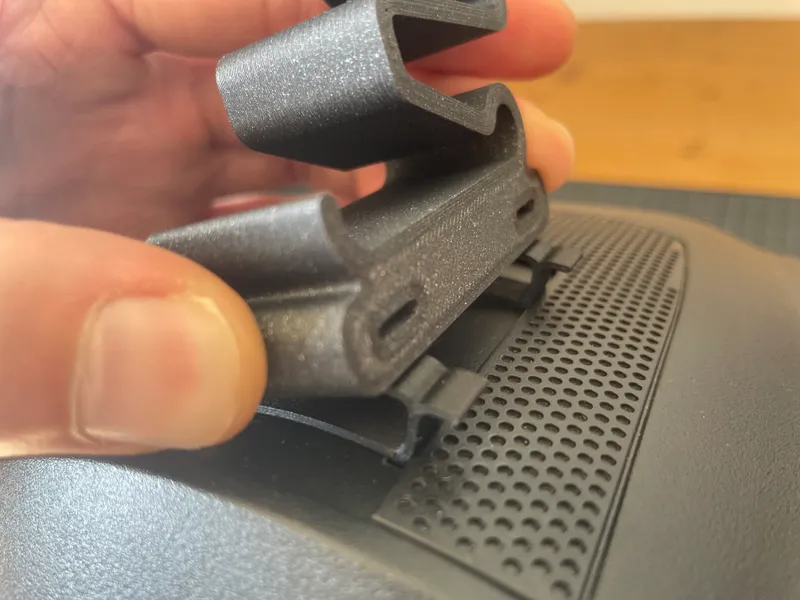 Thrustmaster T300 (RS) Phone Holder Mount by reddalk | Download free ...