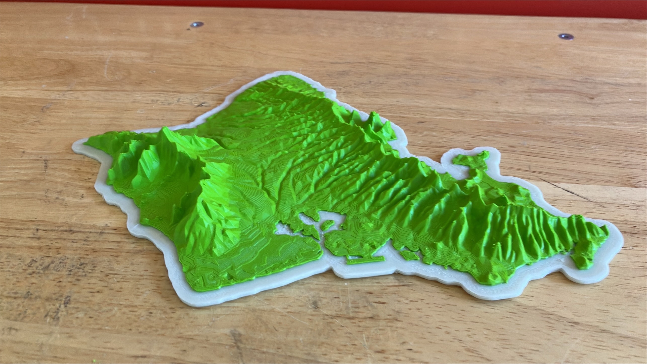 Low Poly Oahu, HI with Coastal Outline for Glow in the Dark/Transparent ...