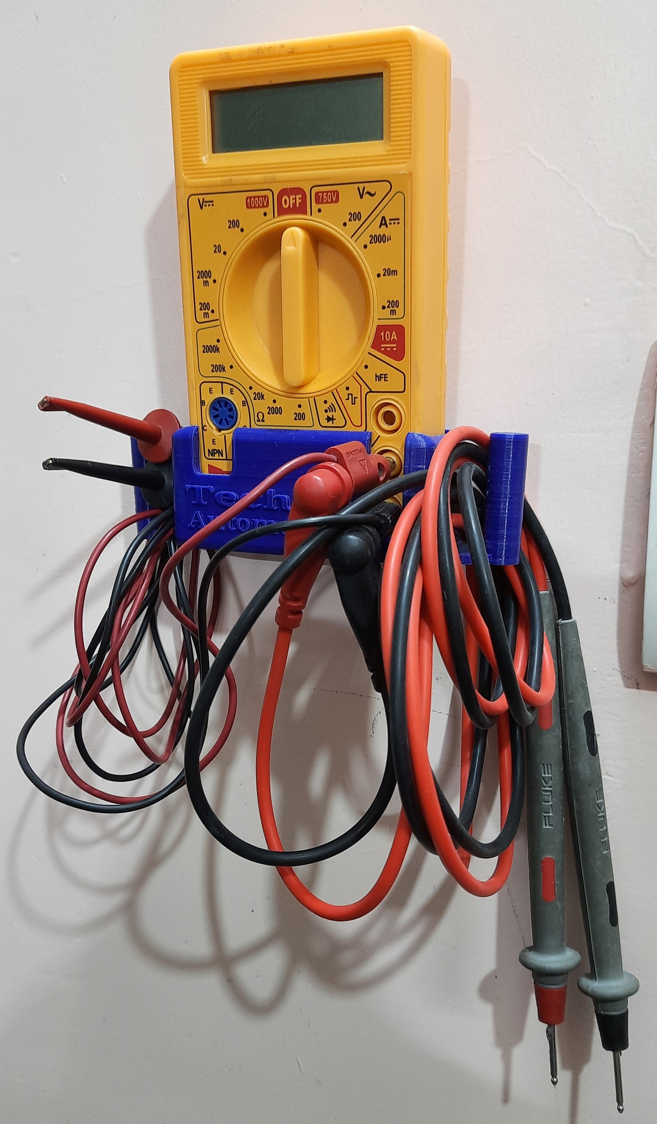 Multimeter Stand for hands free mesurment by Ashish | Download free STL ...