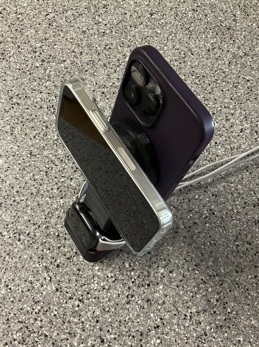 Magsafe Duo and Apple Watch Stand by dxm9 | Download free STL model ...