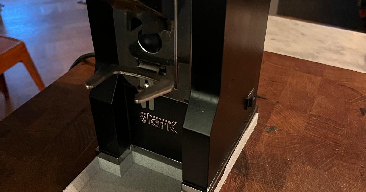 Eureka Mignon Stark base and tray by lunelx | Download free STL model ...