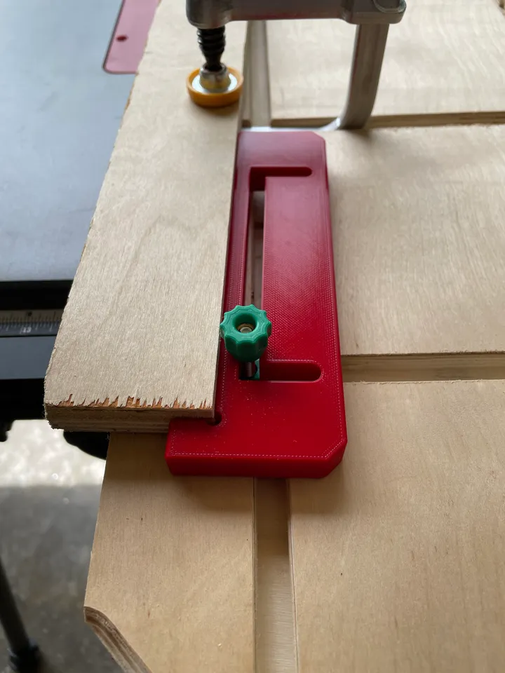 Microjig Tapering Jig Stop by Eltord | Download free STL model ...