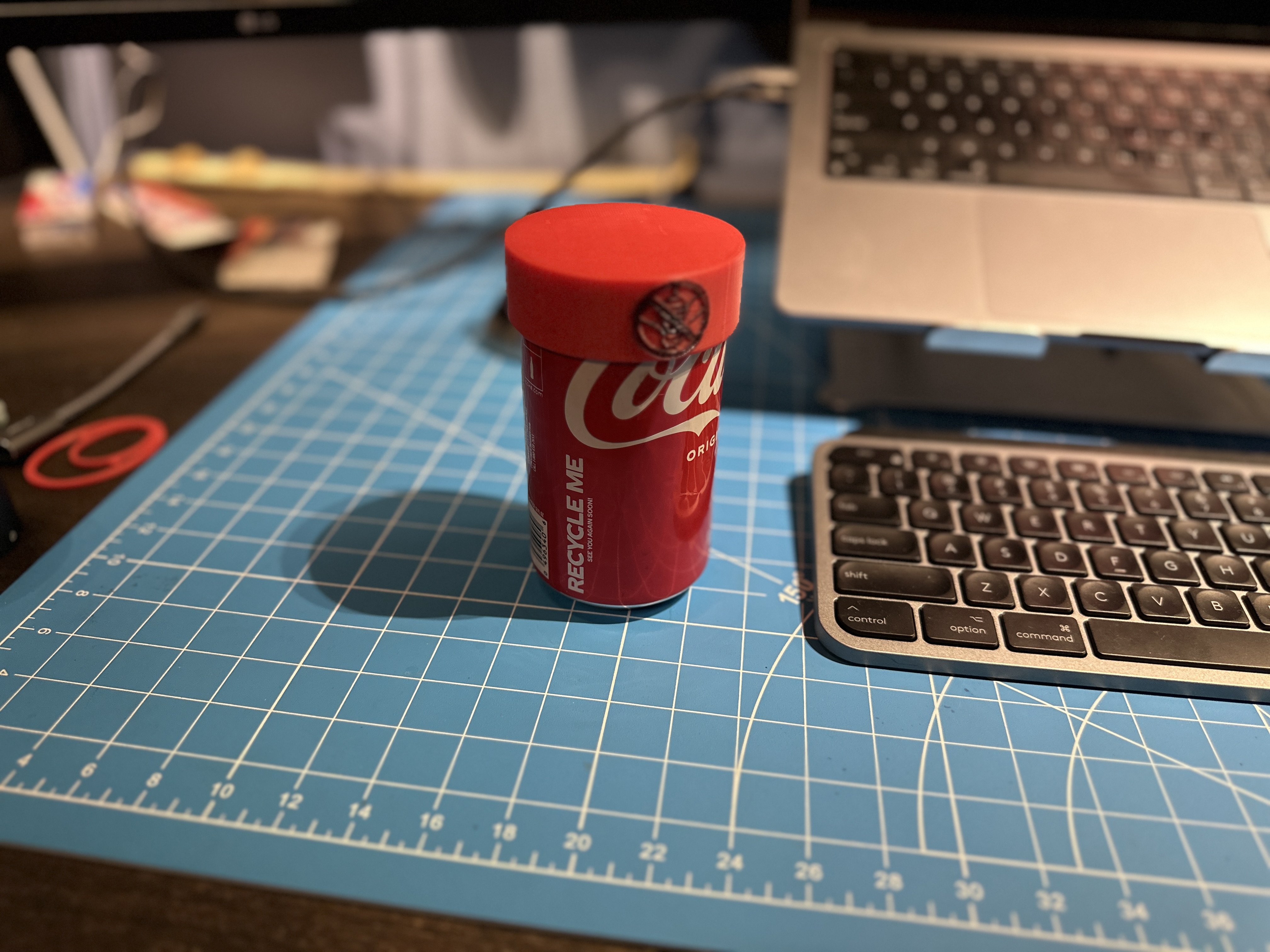 NoBee. Anti Bee Drink Protector. Soda Saver. by Snail | Download free ...