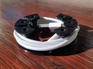 Circular cable organizer by Arasti | Download free STL model ...