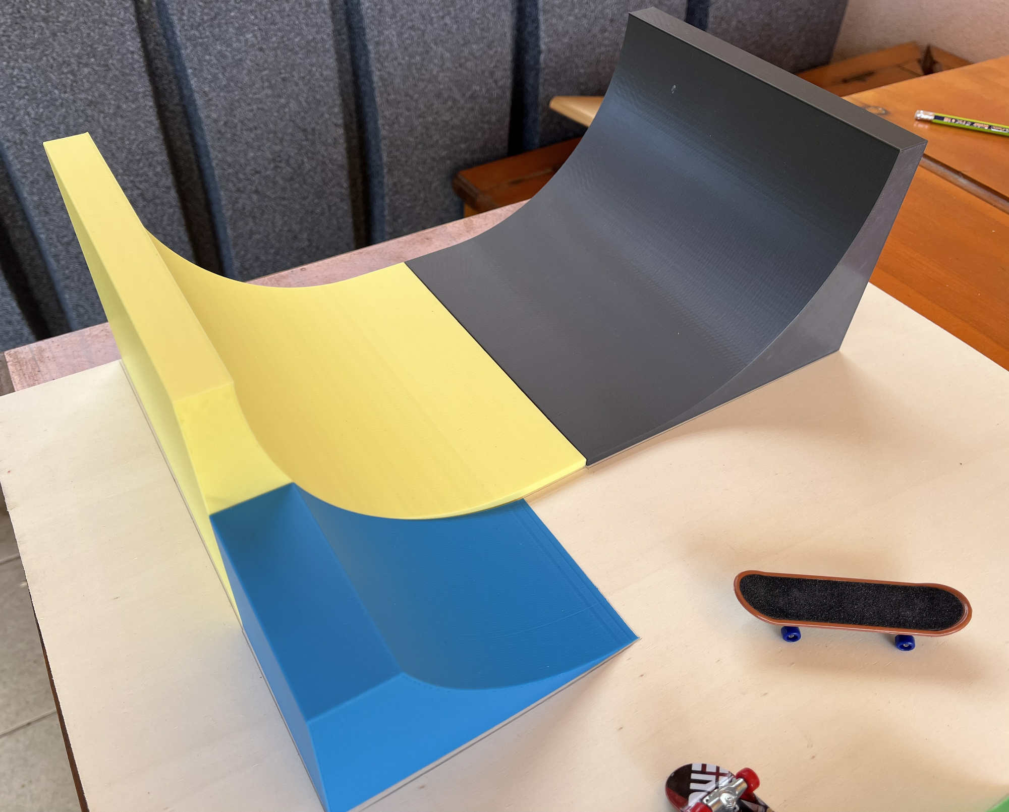 Fingerboard skatepark by romcoromcoromco | Download free STL model ...