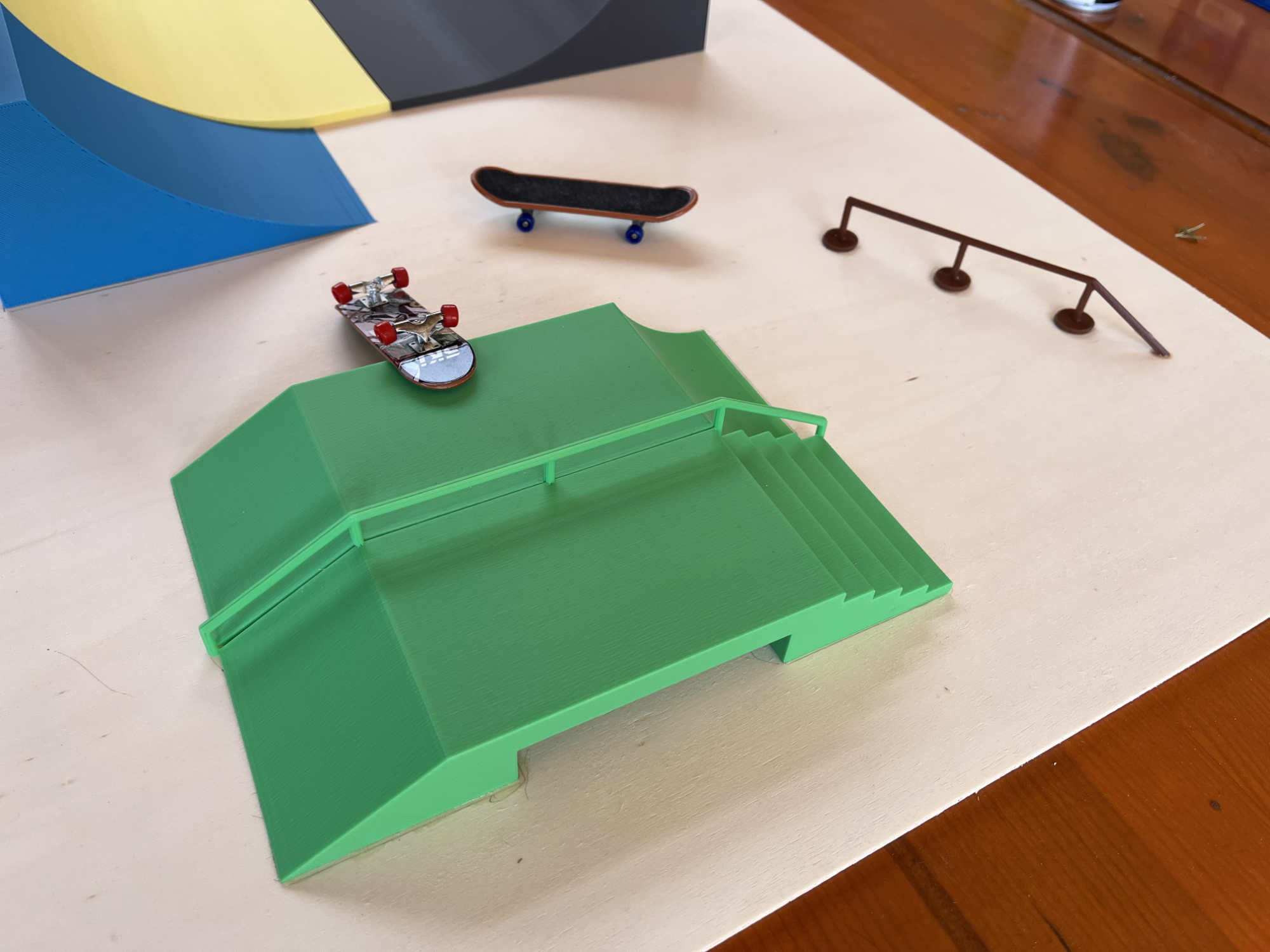 Fingerboard skatepark by romcoromcoromco | Download free STL model ...