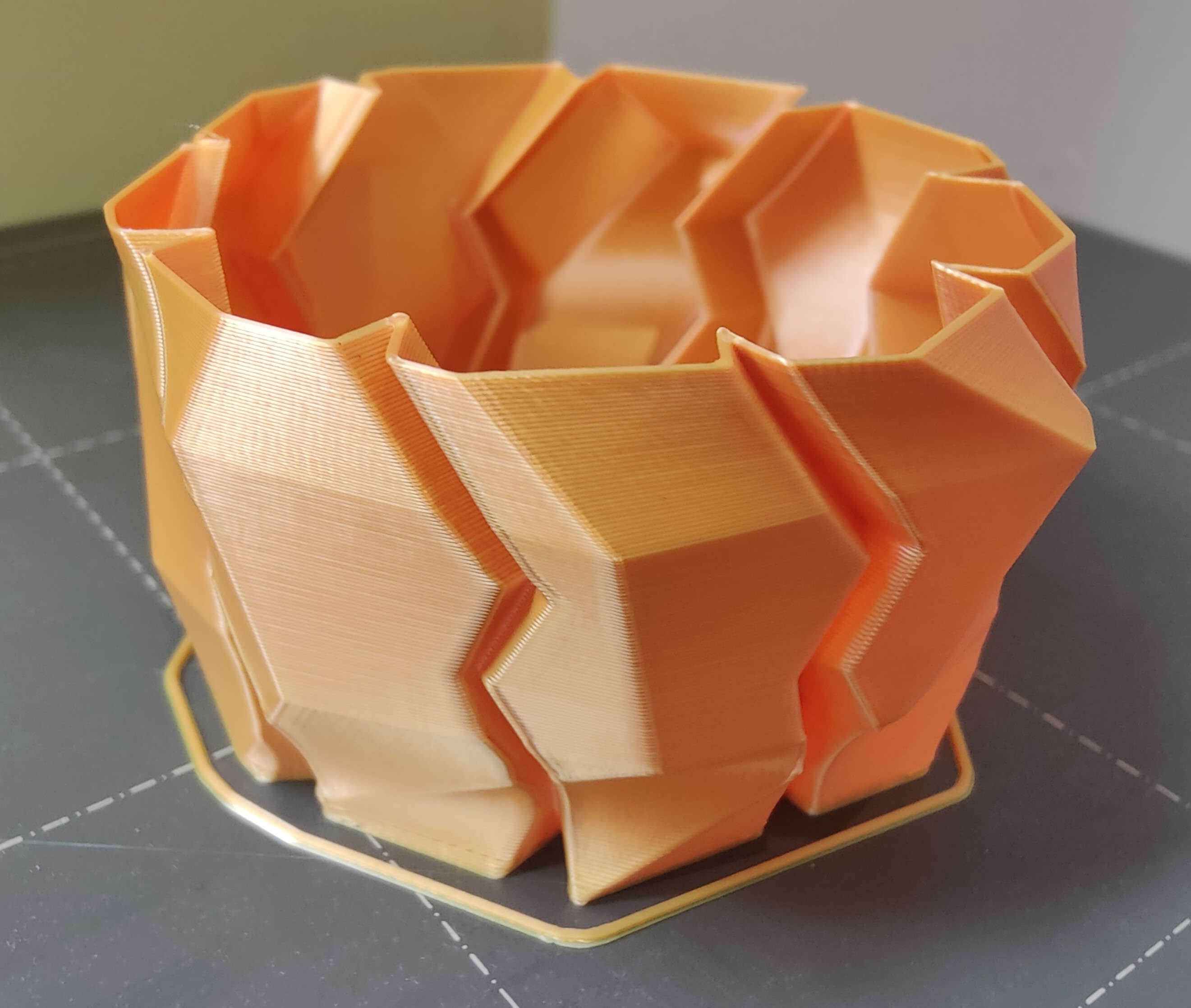 Low Poly Pot (Vase Mode) by DoomMeister | Download free STL model ...