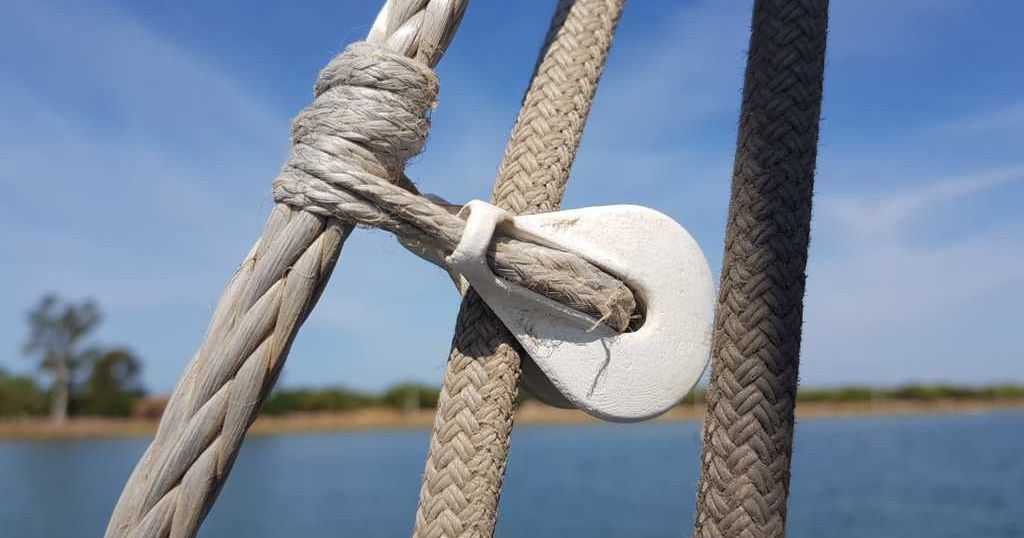 Soft shackle rope pulley for up to 6mm rope by printableconcrete ...