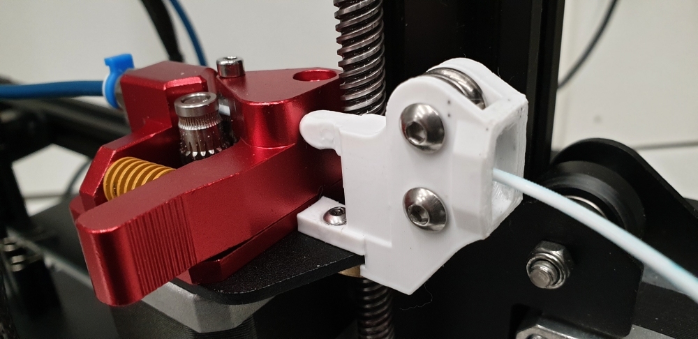 Filament Guide : Twin-Pulley for Creality + Gear Extruder by Designed ...