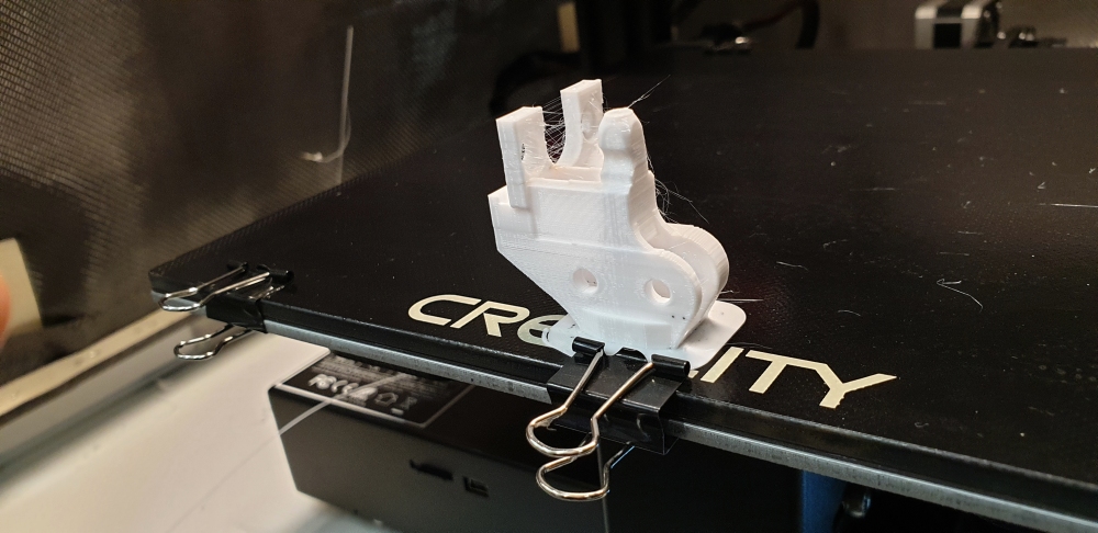 Filament Guide : Twin-Pulley for Creality + Gear Extruder by Designed ...