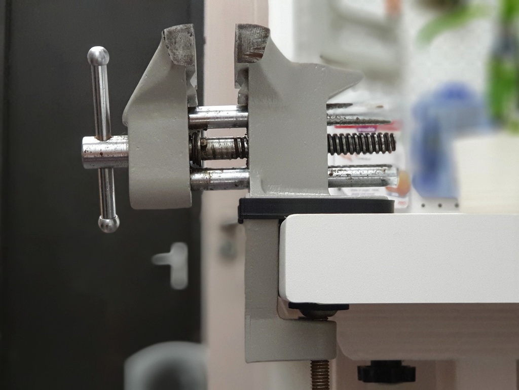 Protective Base for Fabrex Vise by Designed By Sheltie | Download free ...