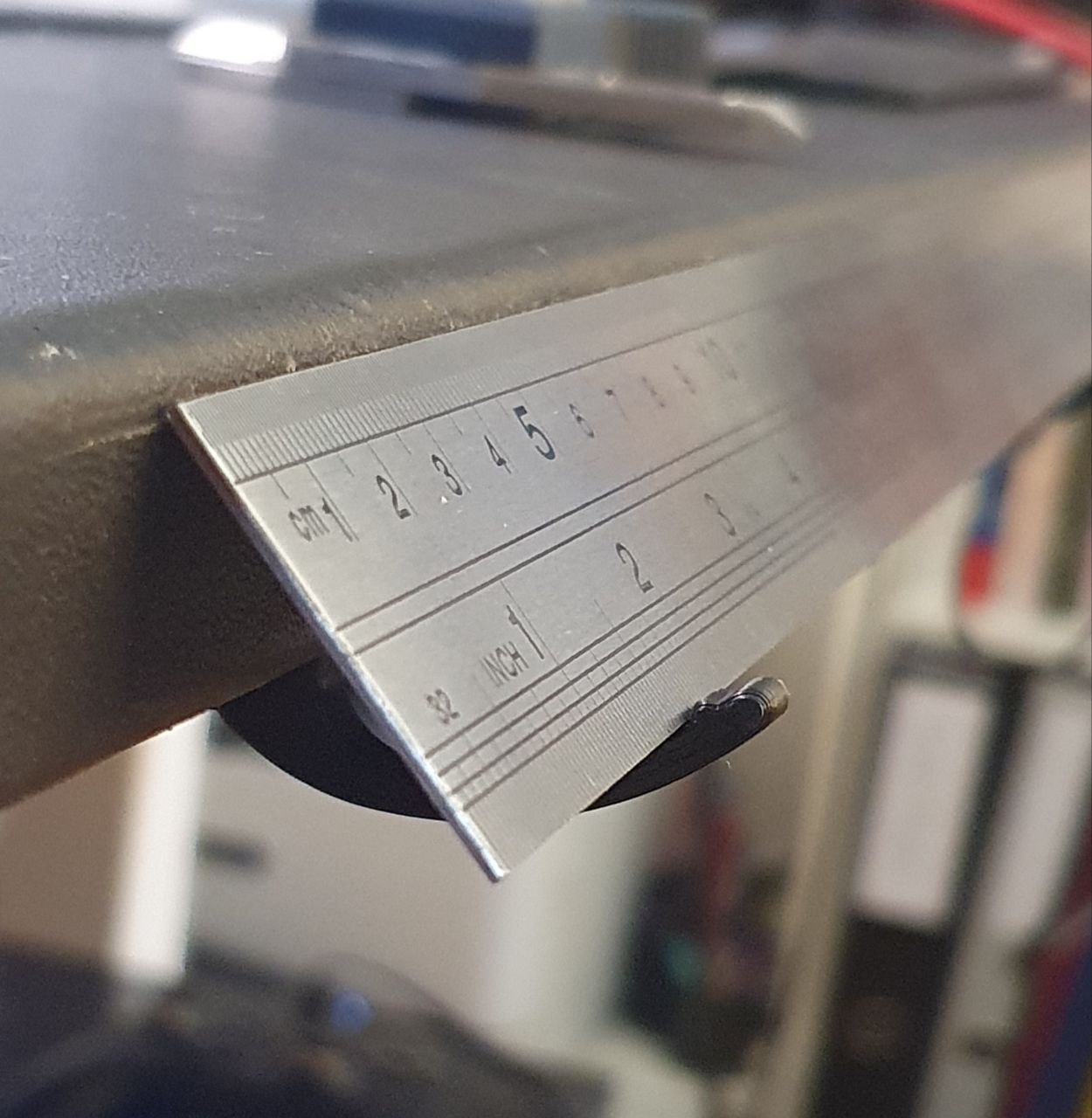 Deskpad Ruler Holder by Romain Gehrig | Download free STL model ...