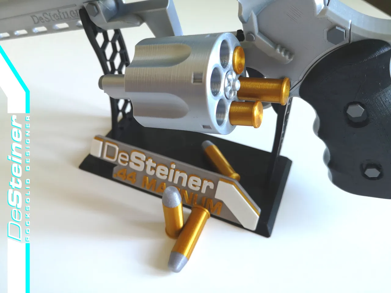 Revolver II : Double & Single Action | mechanically working Prop Gun by ...