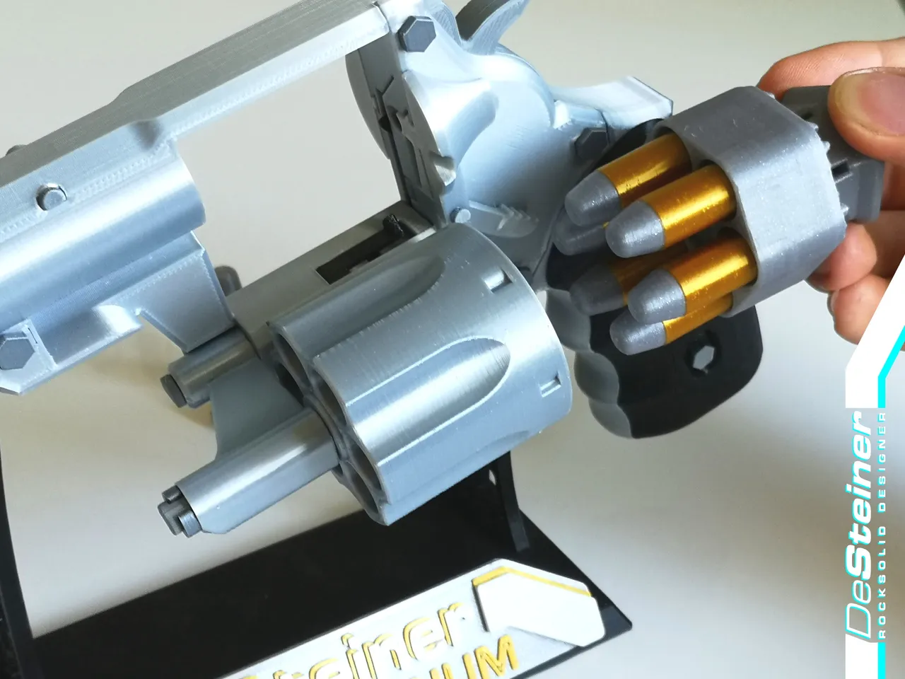 Revolver II : Double & Single Action | mechanically working Prop Gun by ...