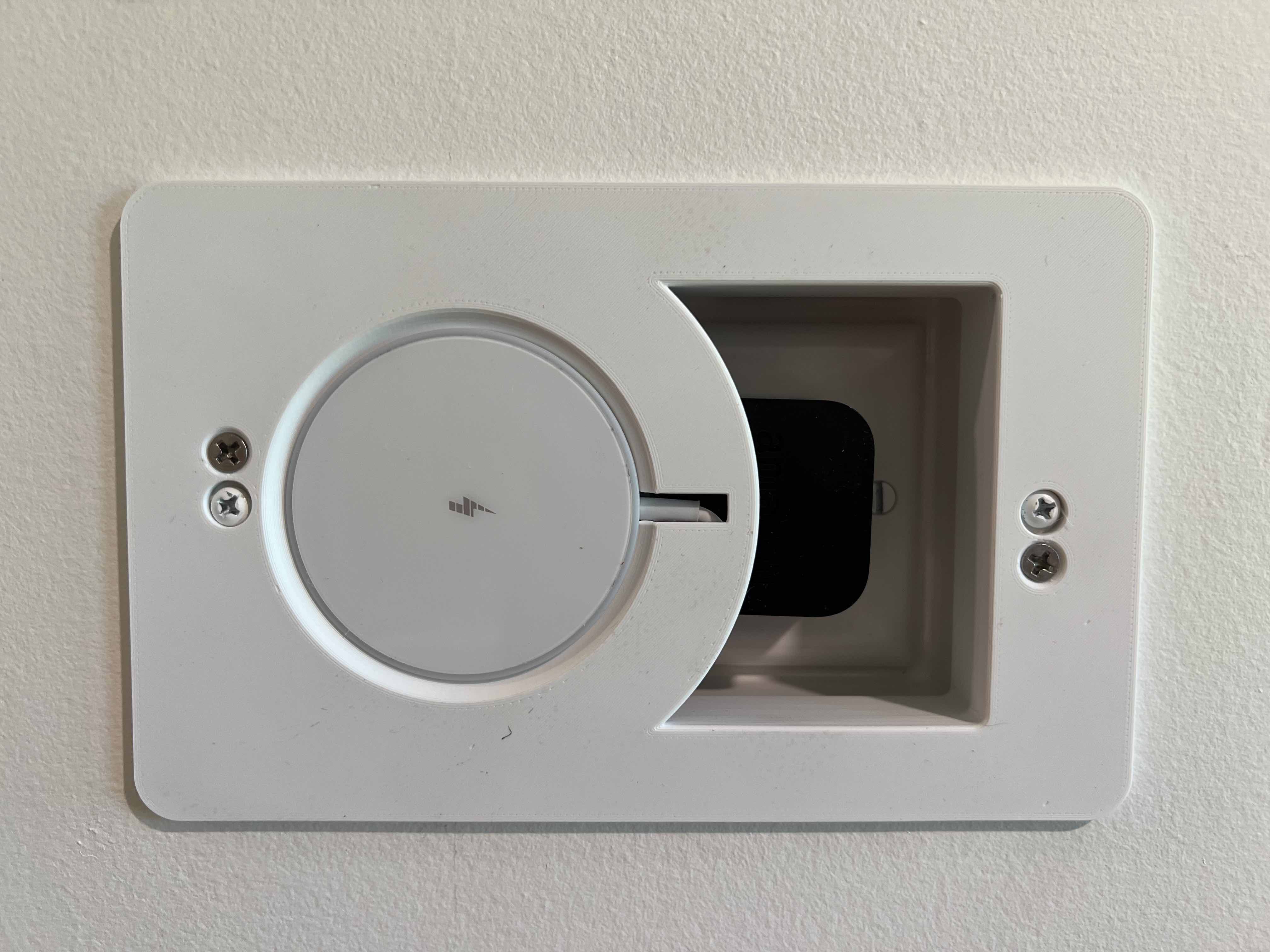 Tablet Wall Mount (for Magsafe charging) by A P | Download free STL ...