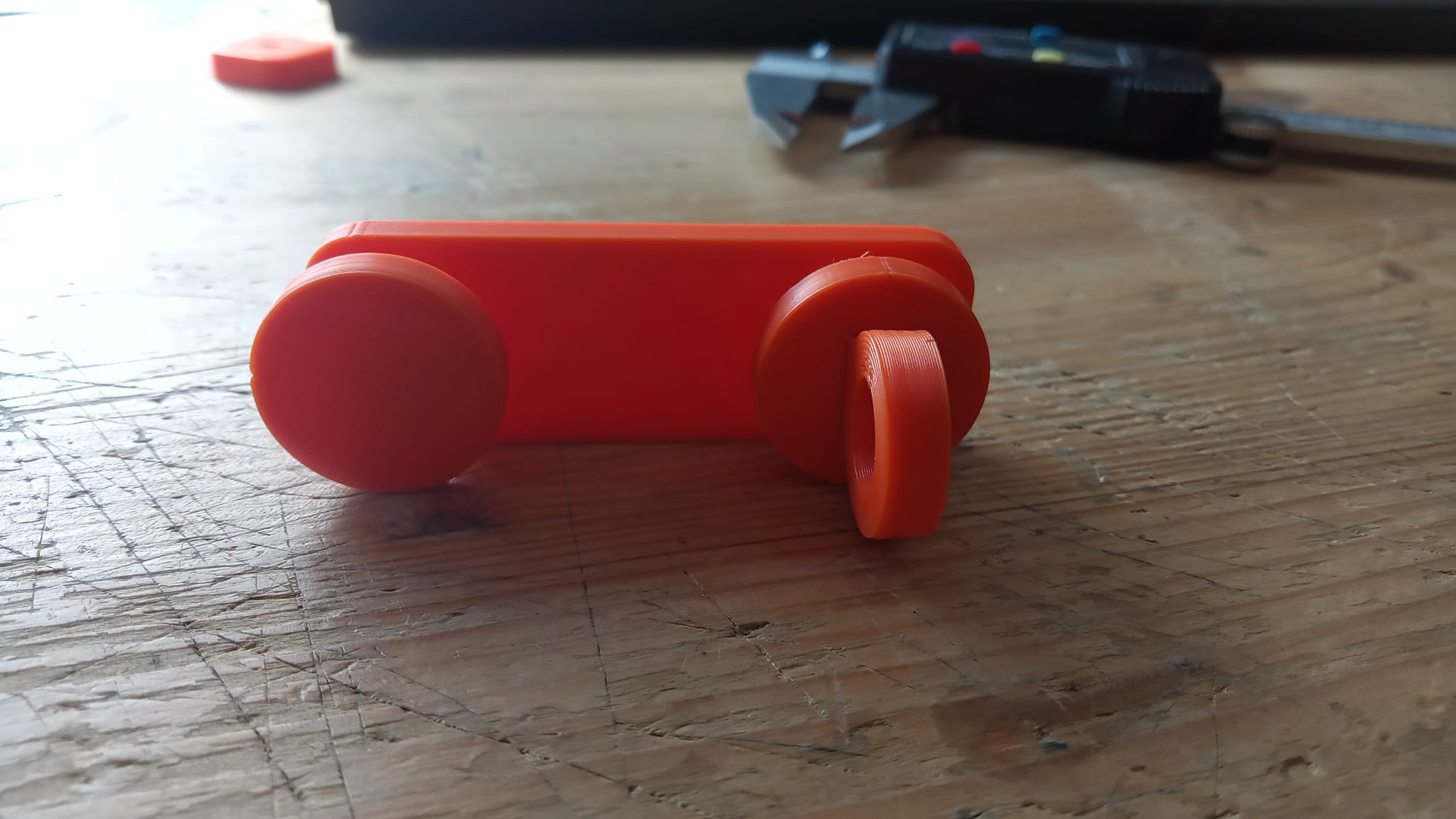 a locking system with key for my 3d printer enclosure by Pilou ...