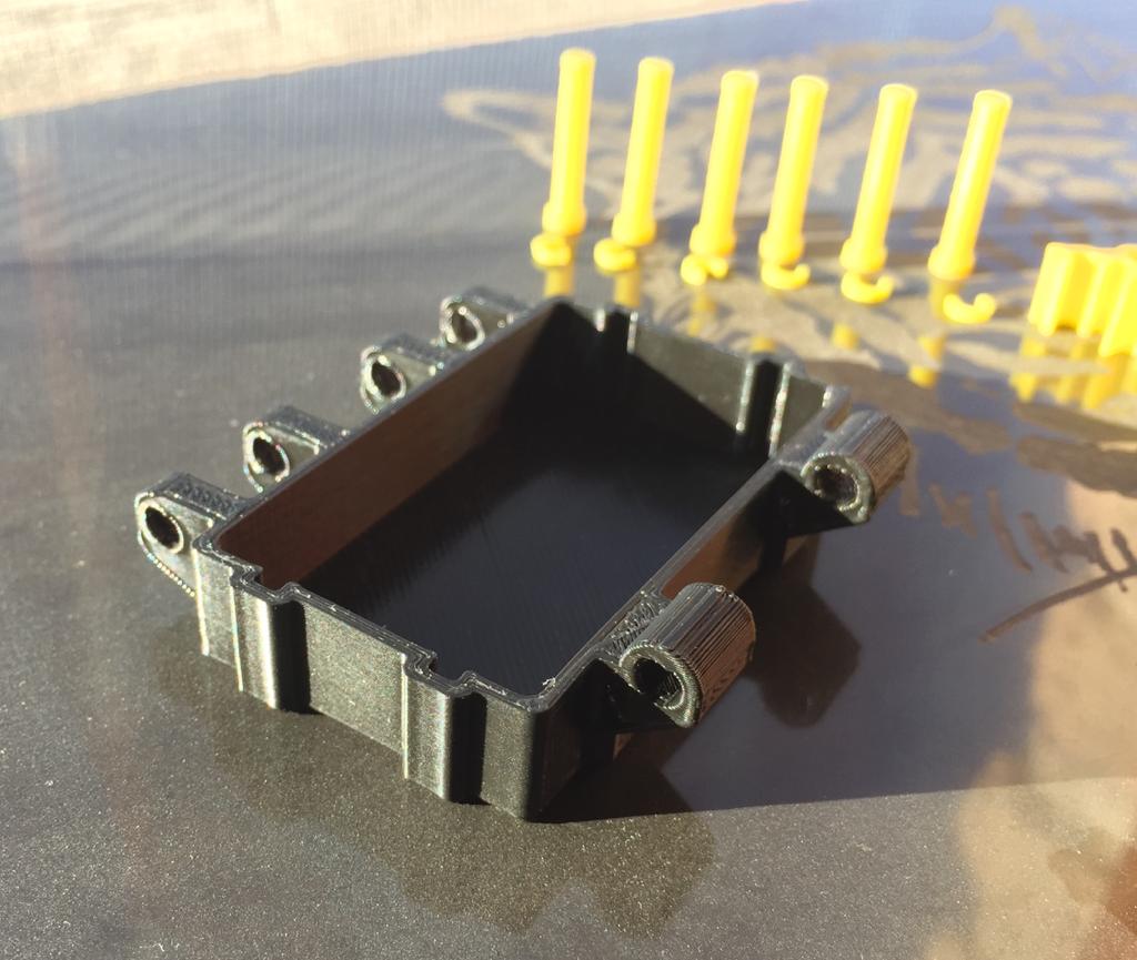 caja reforzada by uziel ovejero | Download free STL model | Printables.com