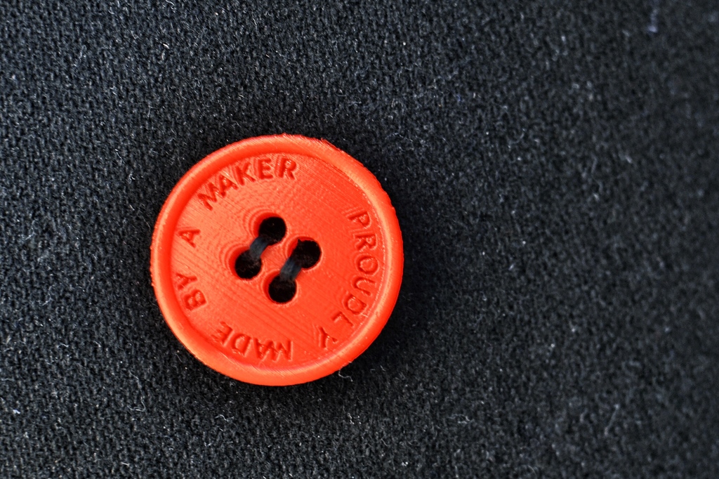 Button : Proudly made by a Maker -30 and 26 mm by Julián Caro Linares ...