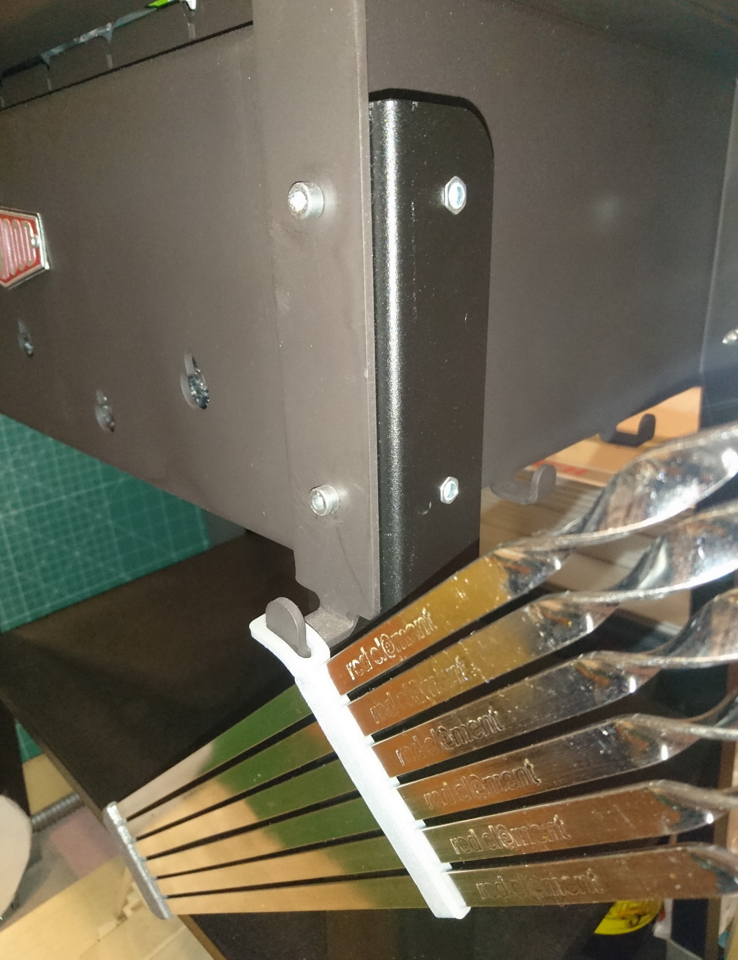 Skewers (2*10 mm) Kebab BBQ Hanging Holder Storage Safety Cap by ...