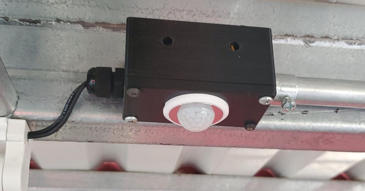 Electrical box for PIR sensor by Carlos Morales | Download free STL ...