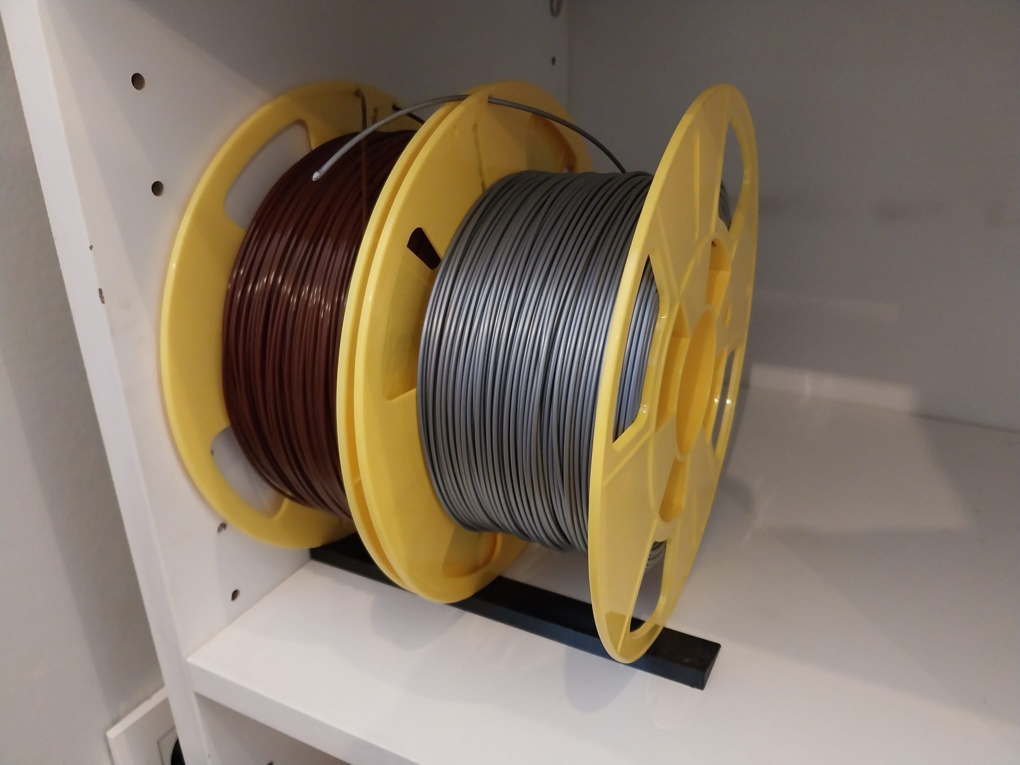 Filament organizer (spool stop) by Ruben Hauwaerts | Download free STL ...