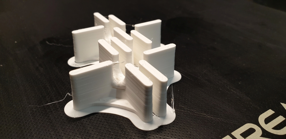 Tile Spacers, Reuseable (Tee : 3,0 & 2,4 mm sizes) by Designed By ...