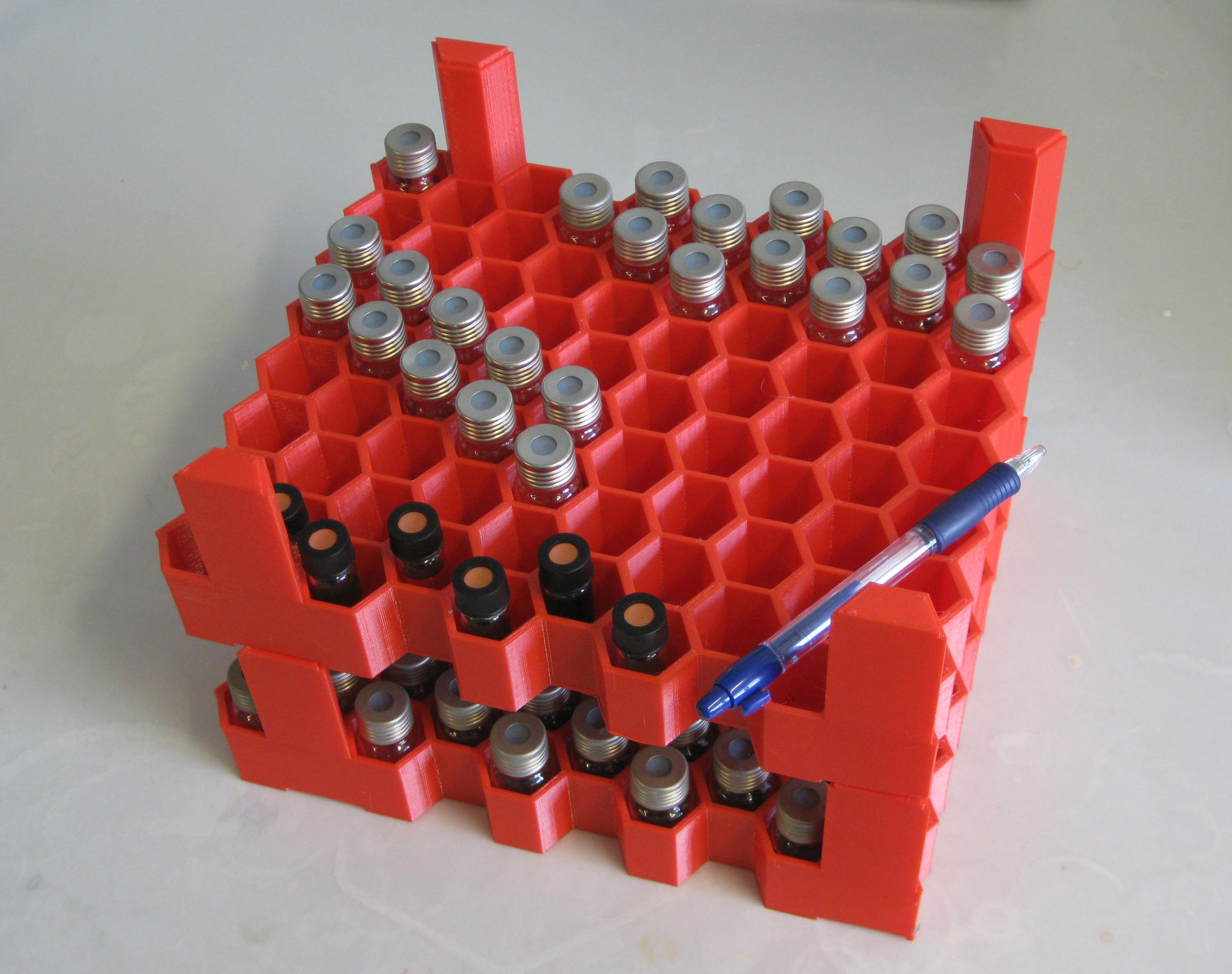 Stackable Rack (solid version) by BOKU Nawaros | Download free STL ...