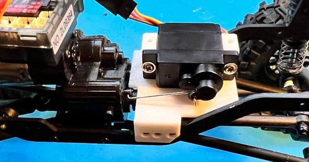 Hobby Plus T Hunter Evo Shift servo chassis mount von dway ...