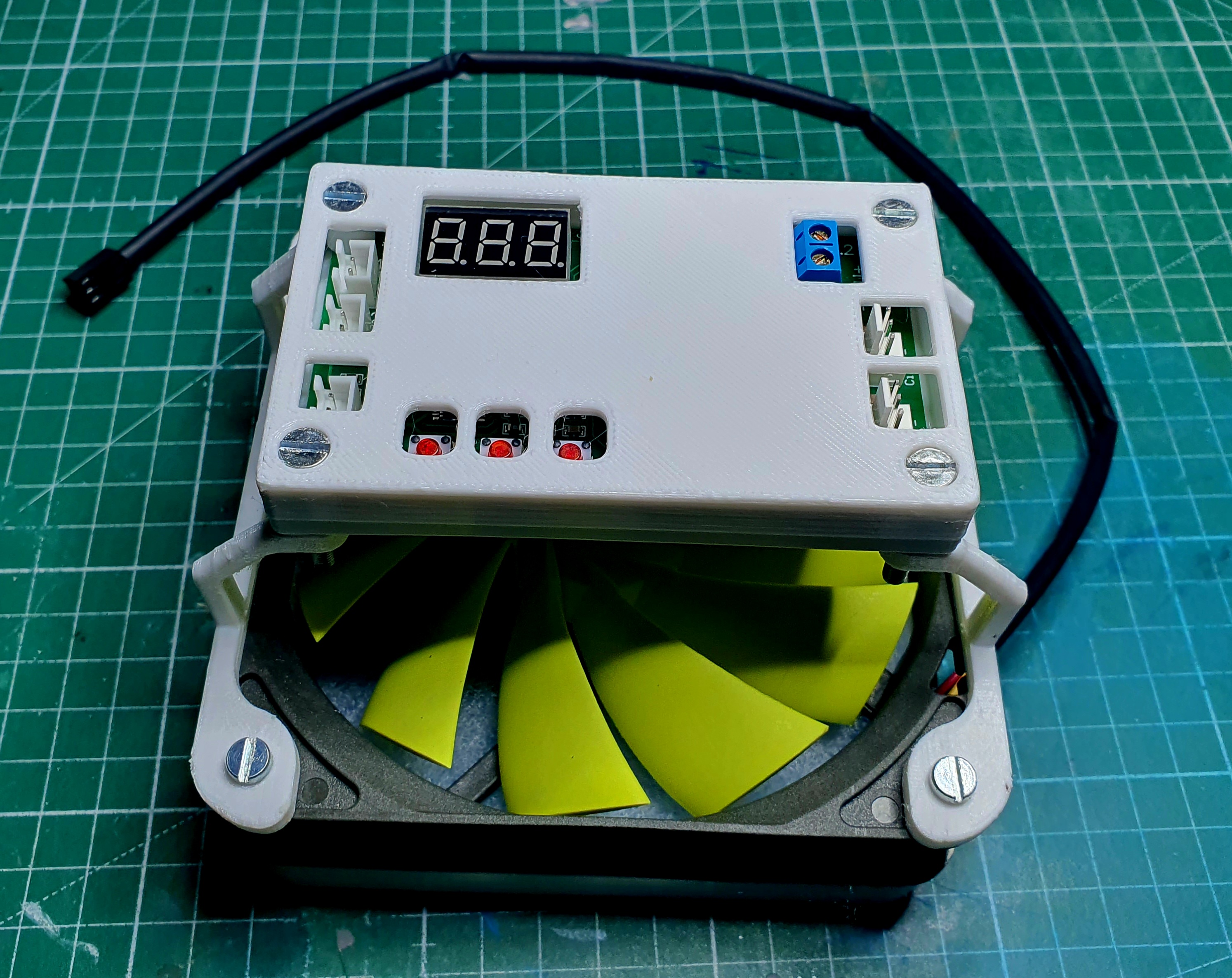 Temperature controlled fan by Christoph | Download free STL model ...