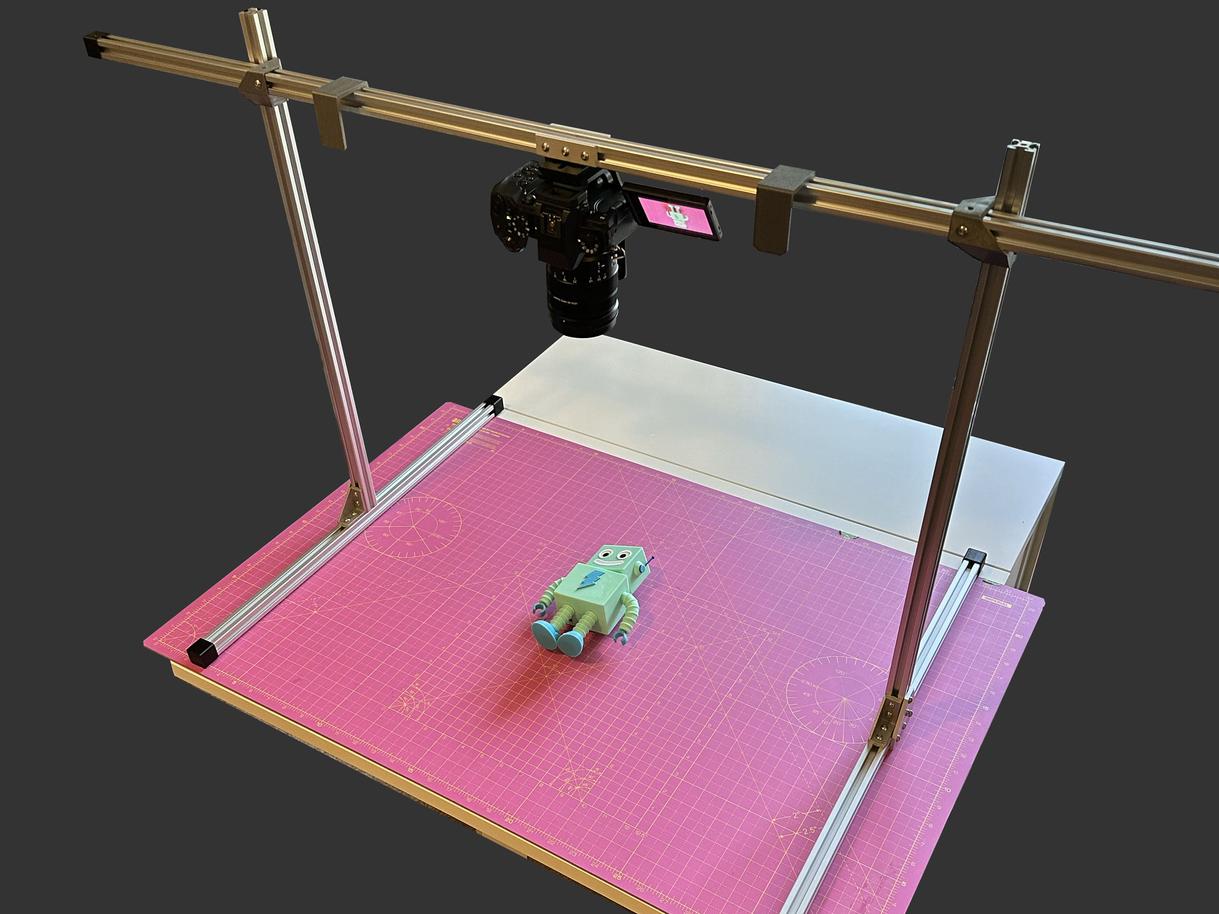 Overhead Camera Rig with 2020 Extrusion by Adafruit | Download free STL ...