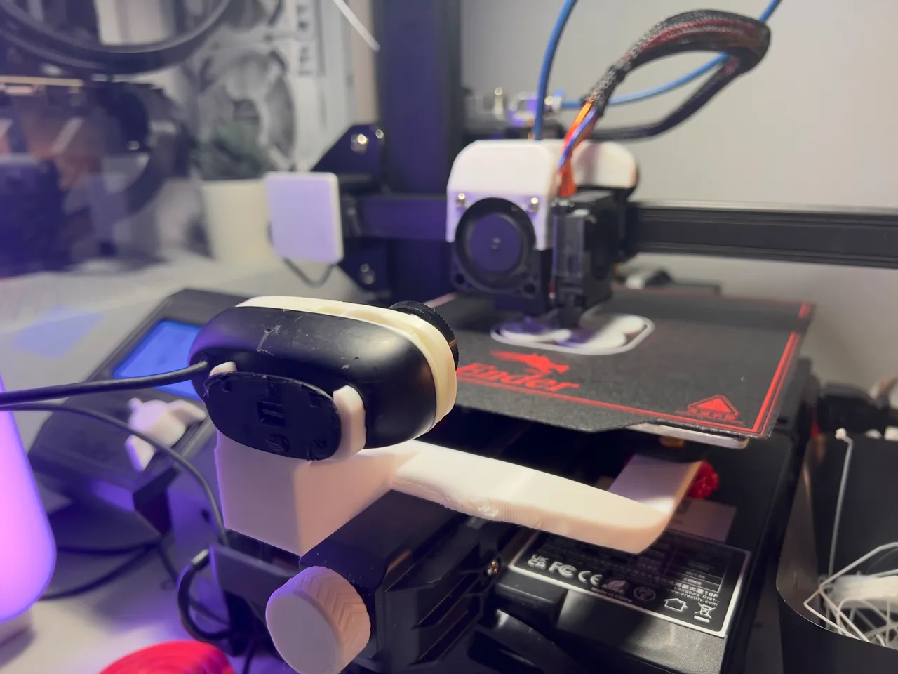 Ender 2 Pro Handle C270 Mount by Ben | Download free STL model ...