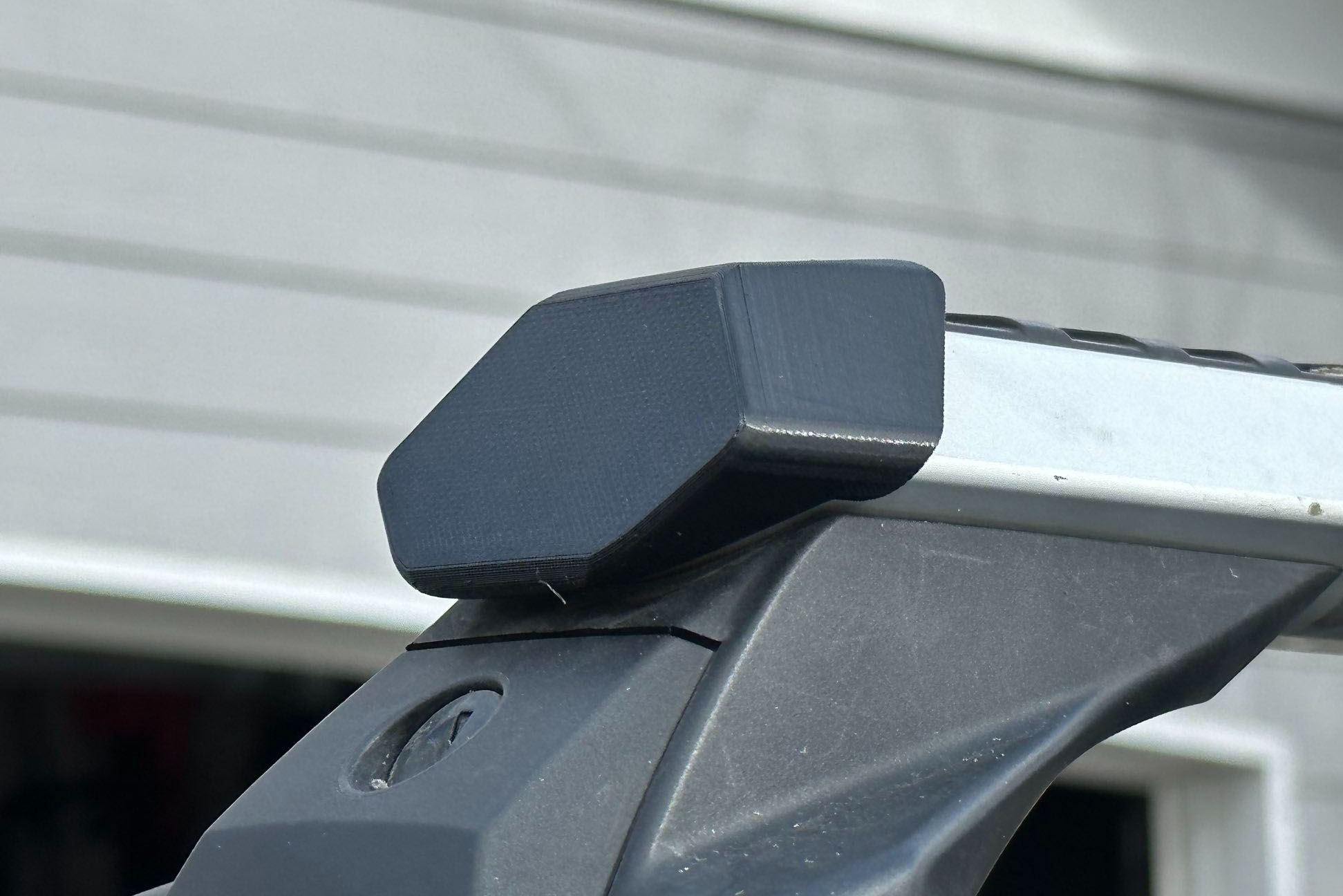 Thule Rack cap for Audi Q7 Q8 by BeardRobot | Download free STL model ...
