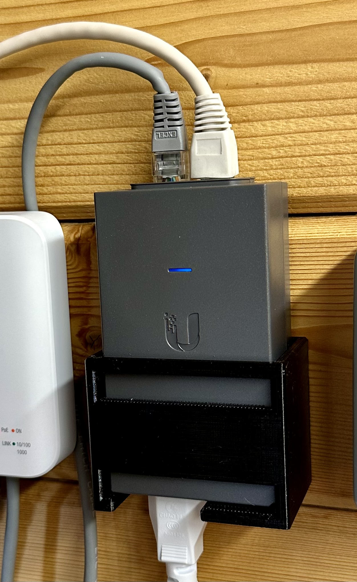 Simple Wall Mount For Unifi POE Adapter By Jasper Download Free simple-wall-mount-for-unifi-poe-adapter-by-jasper-download-free