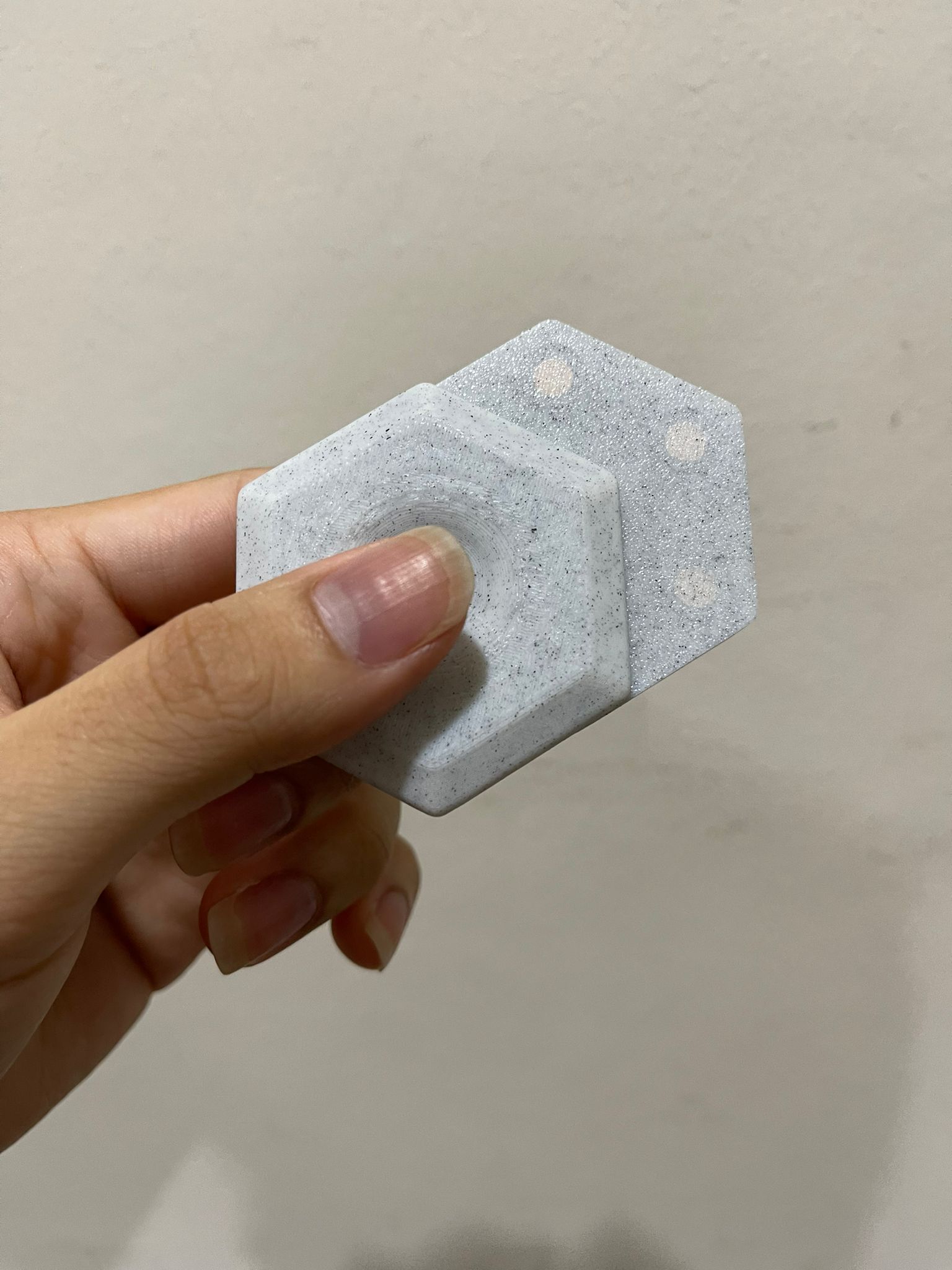 Magnetic Hex Fidget Toy [EMBEDDED MAGNETS 6mm x 2mm] by xong | Download ...