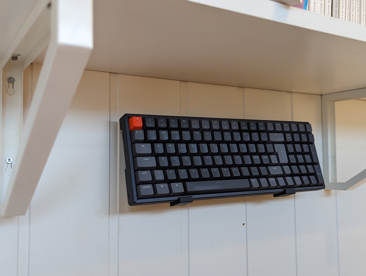 Keychron K4 Keyboard Wall Mount by Anders | Download free STL model ...